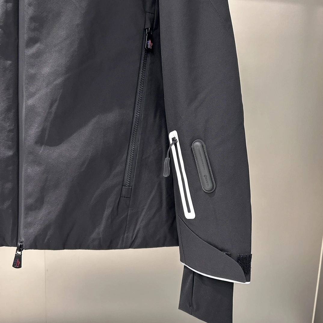 Bargain Moncler Down Jackets