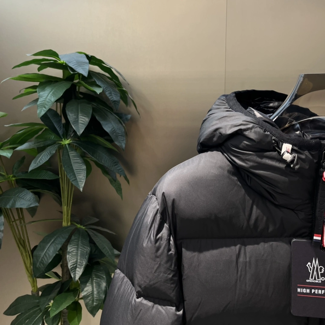 Real Moncler Down Jackets