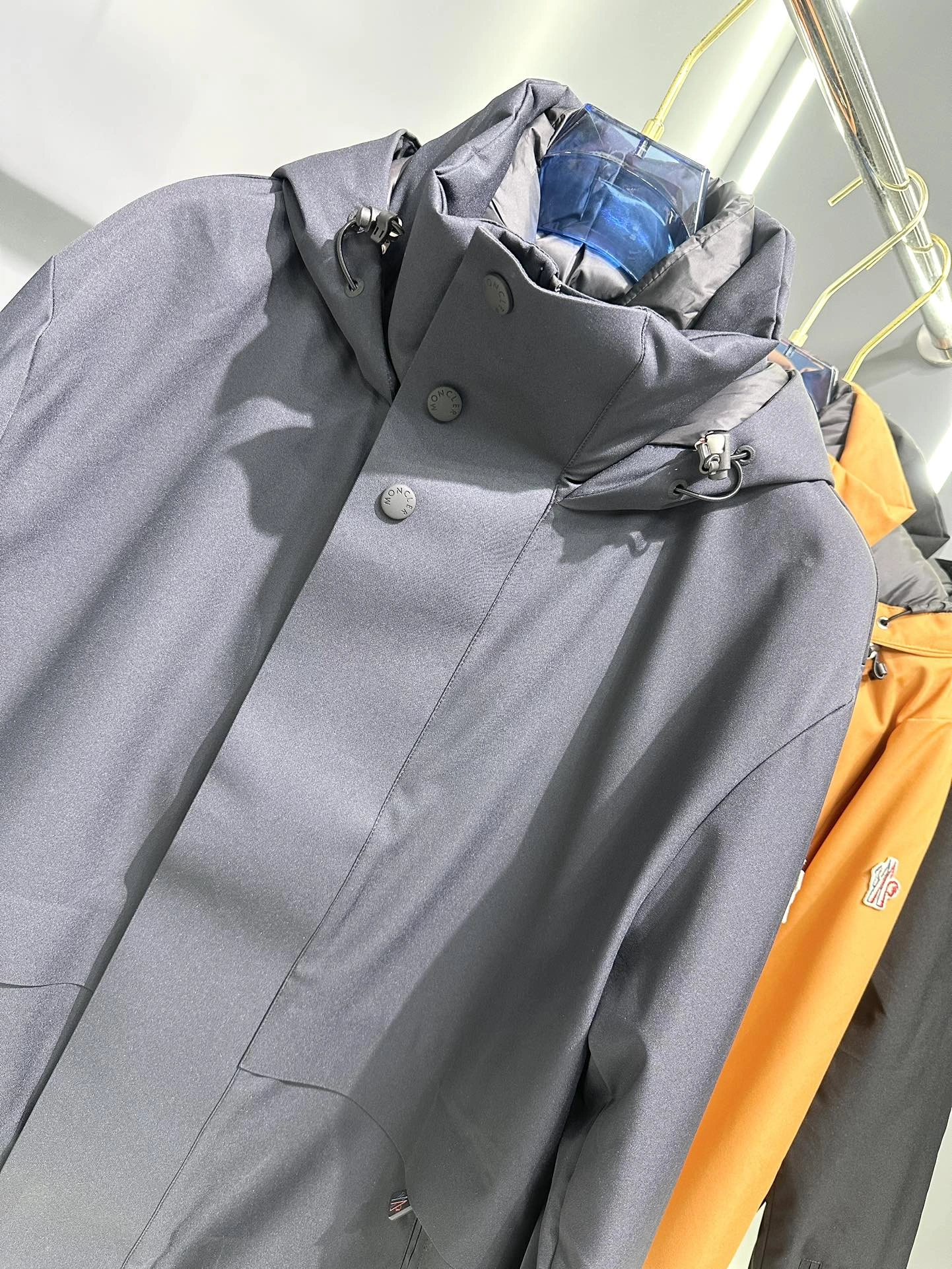 Low-cost Moncler Down Jackets