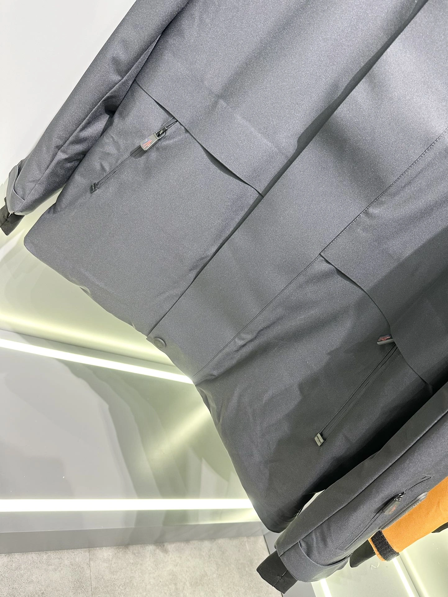 Low-cost Moncler Down Jackets