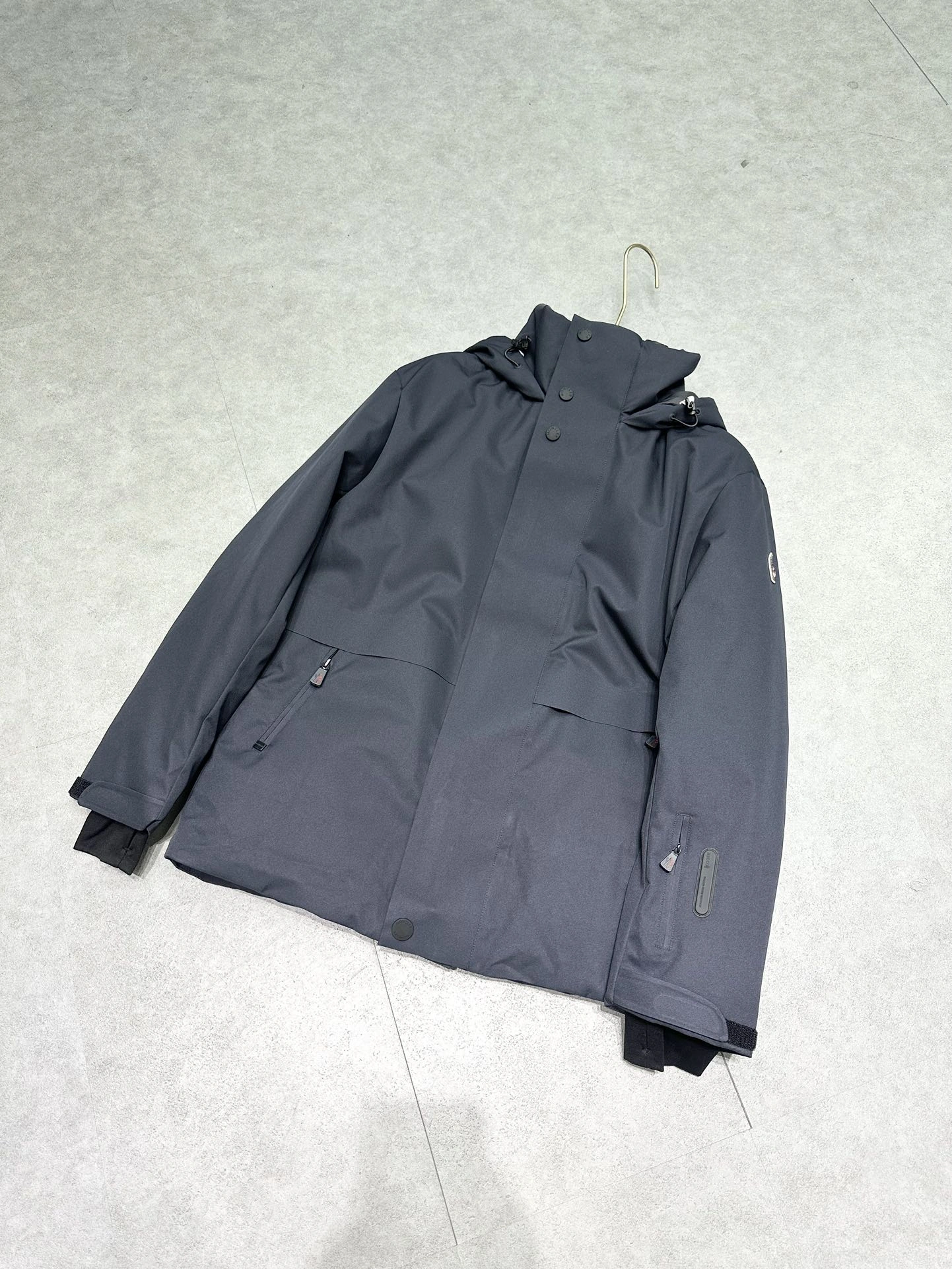 Low-cost Moncler Down Jackets
