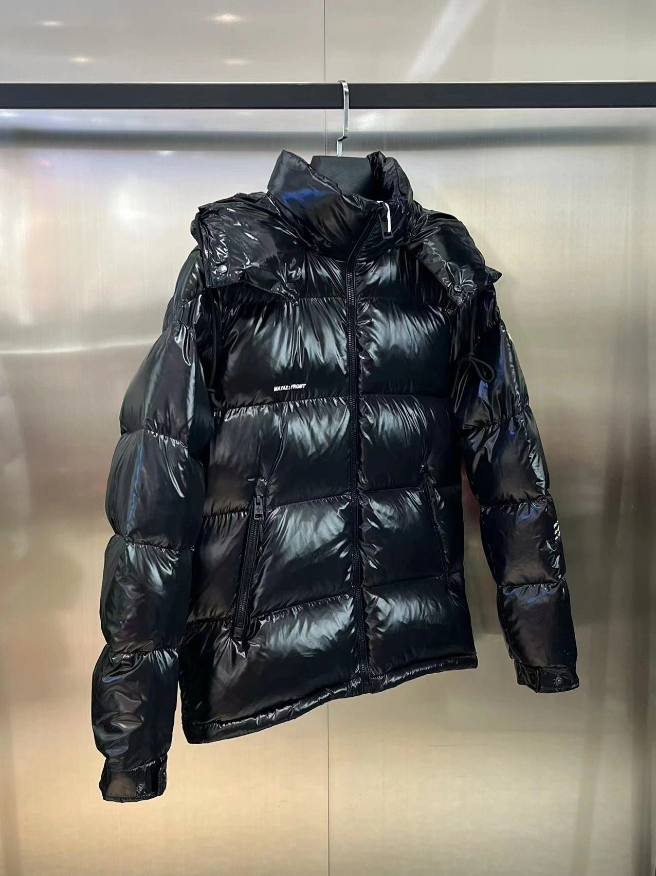 Accurate model Moncler Down Jackets