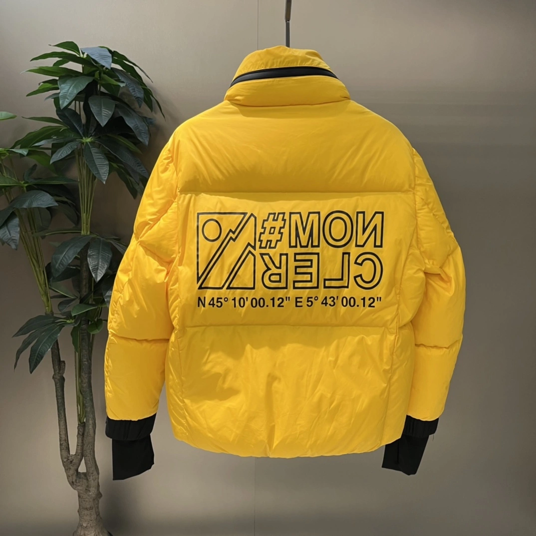 Low-cost Moncler Down Jackets