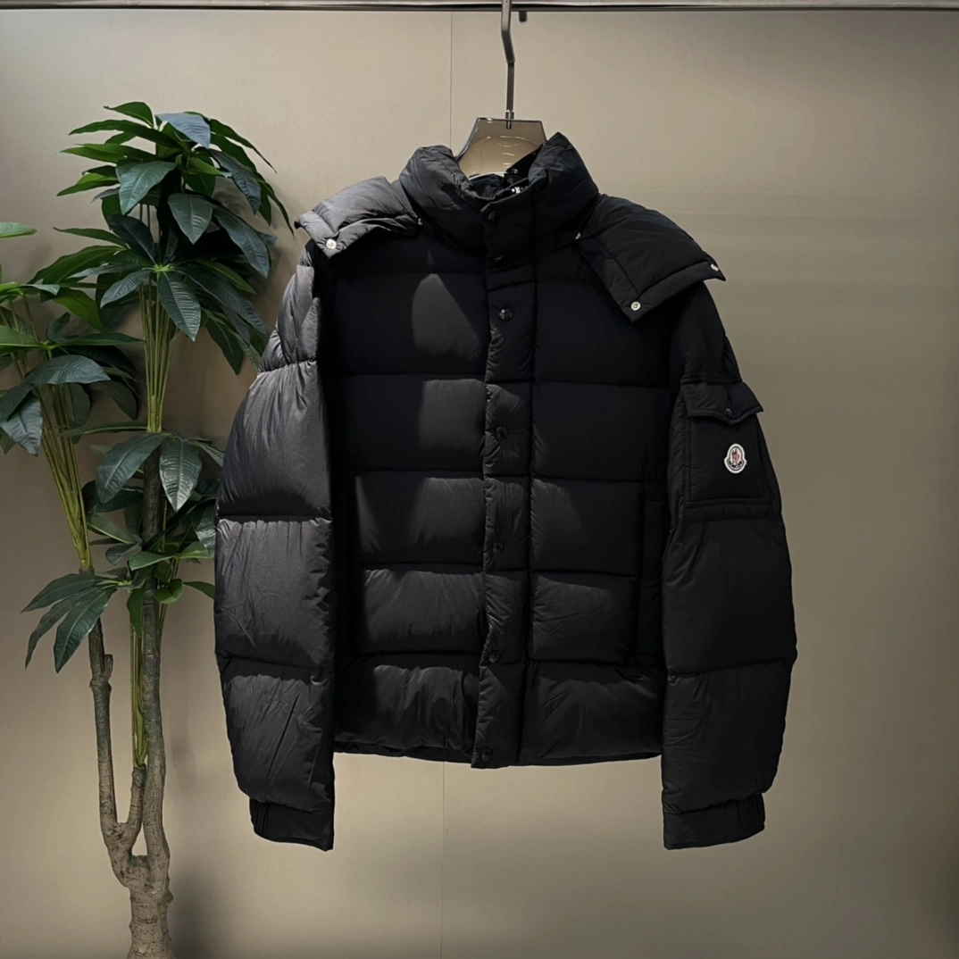 High accuracy Moncler Down Jackets