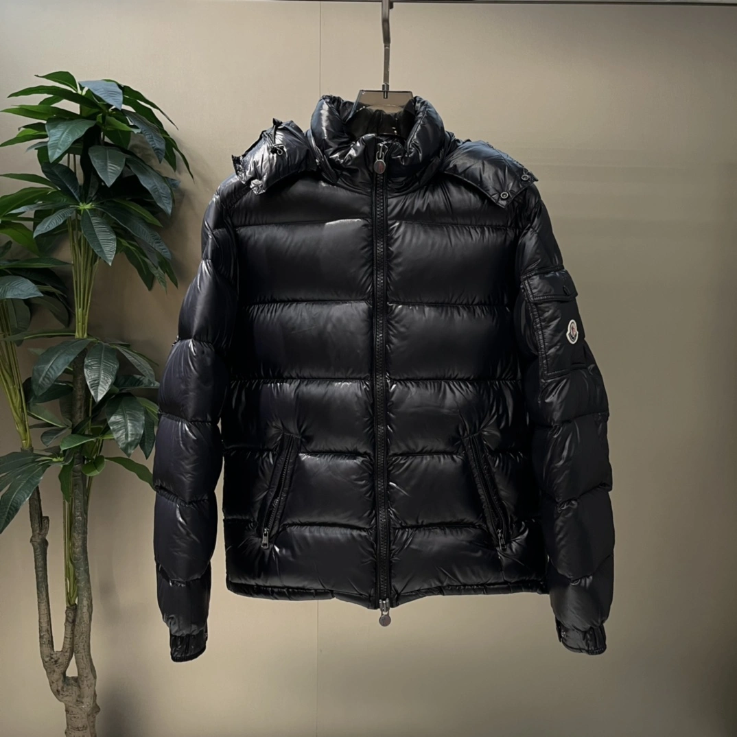 Exact replica Moncler Down Jackets