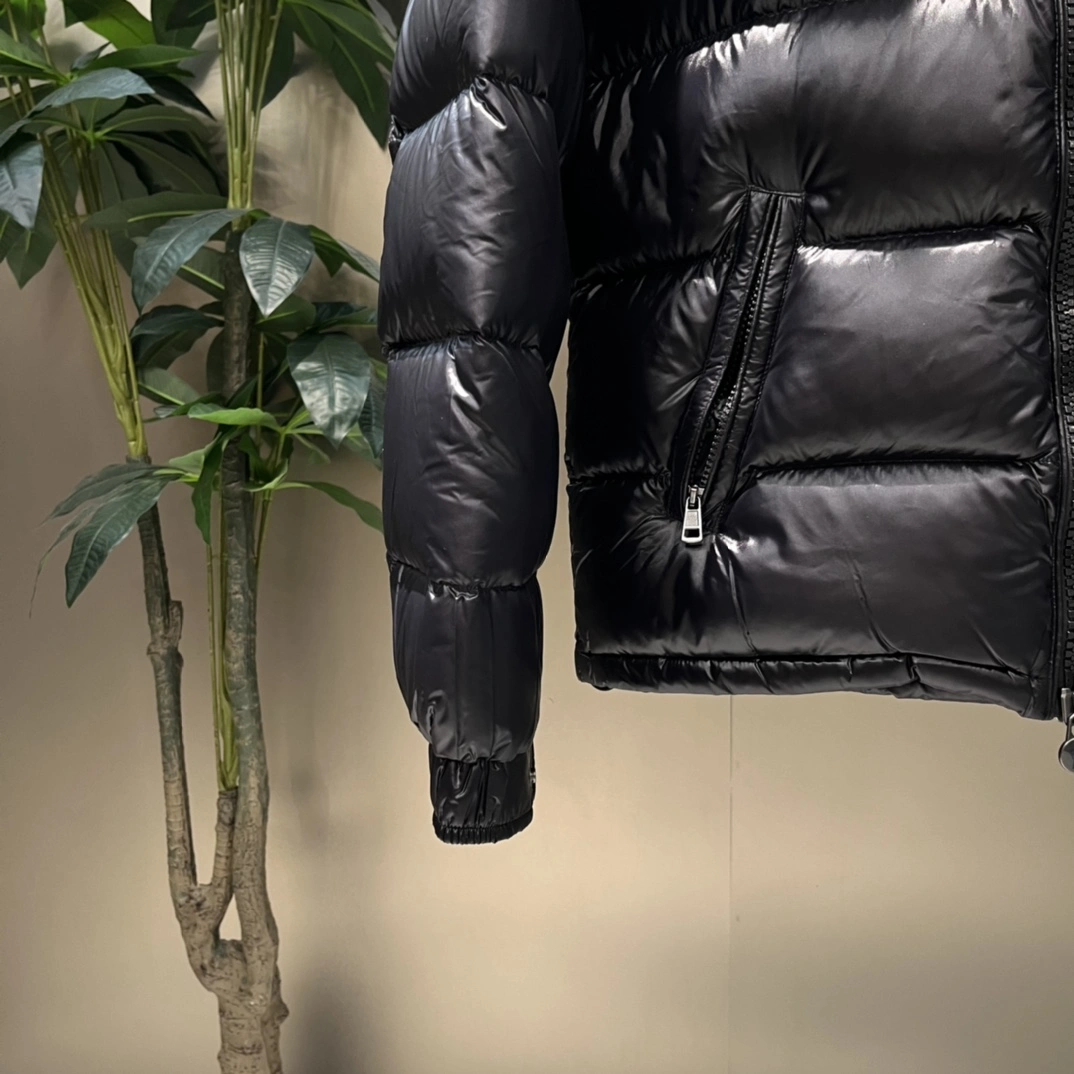 Exact replica Moncler Down Jackets