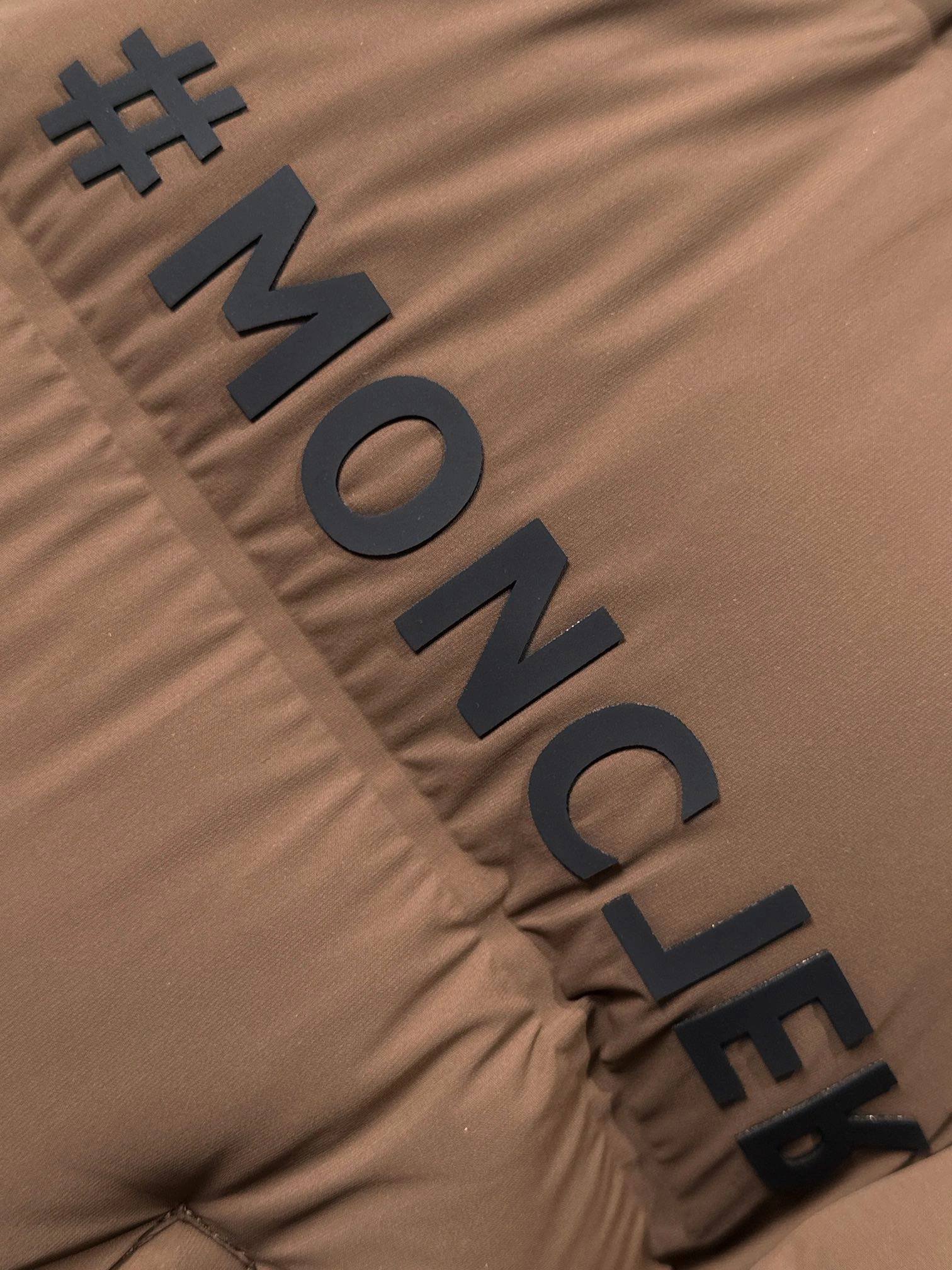 Accurate model Moncler Down Jackets