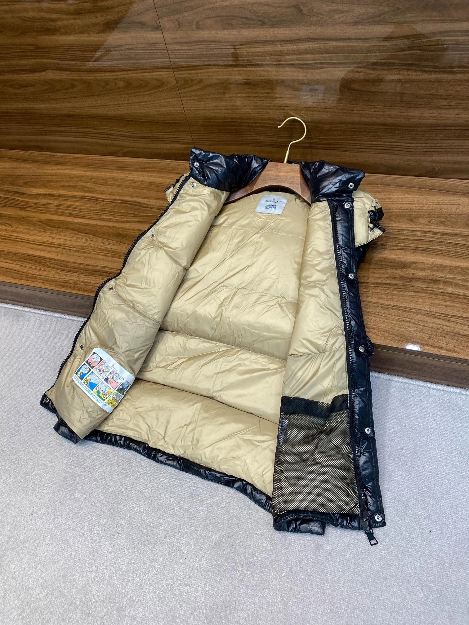 Cut-rate Moncler Down Jackets