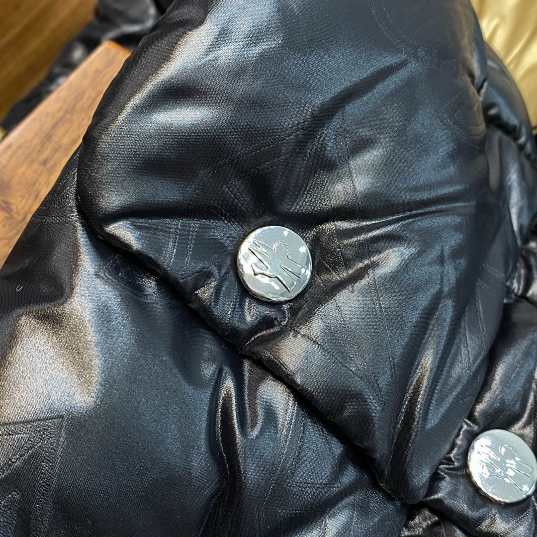 Bargain Moncler Down Jackets