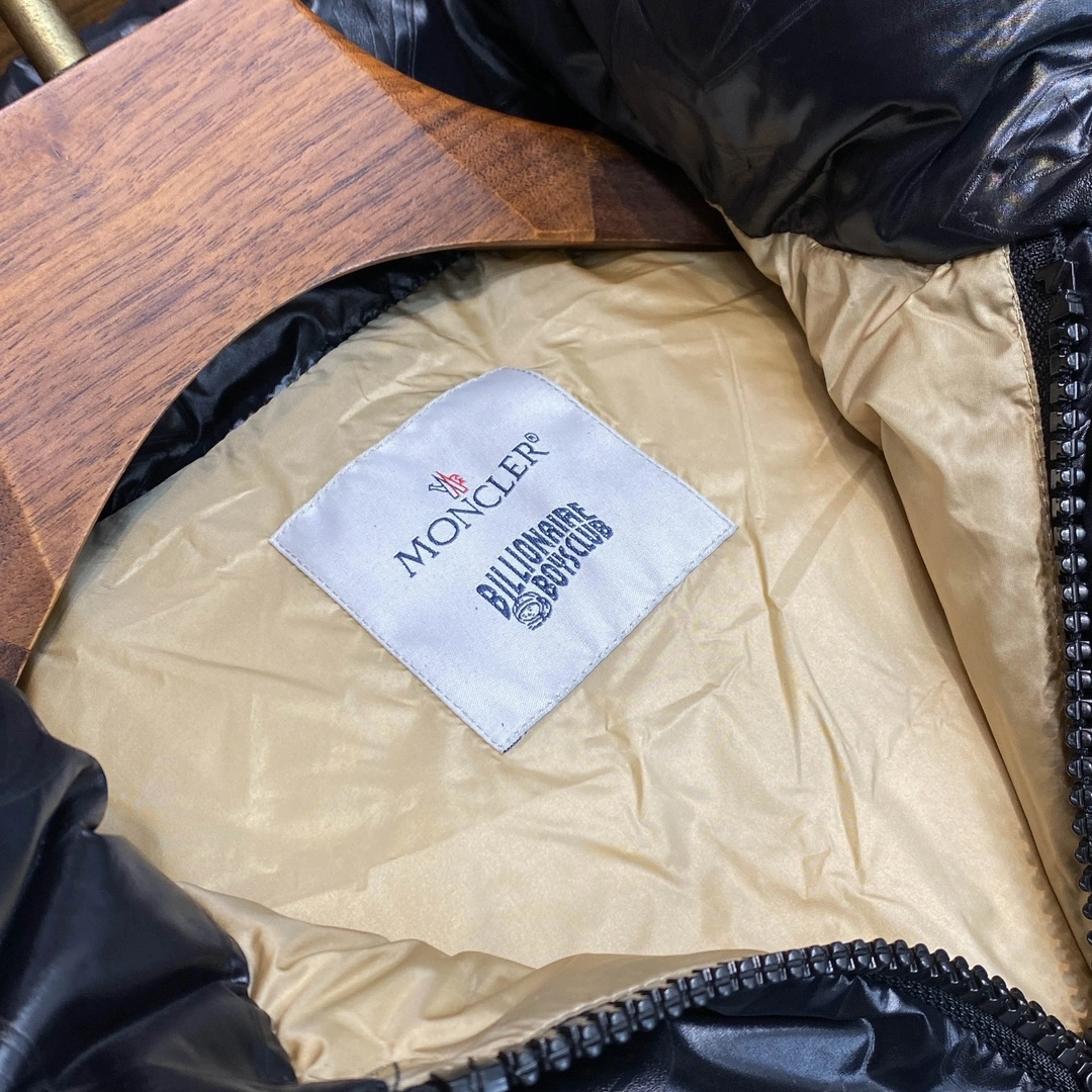 Bargain Moncler Down Jackets