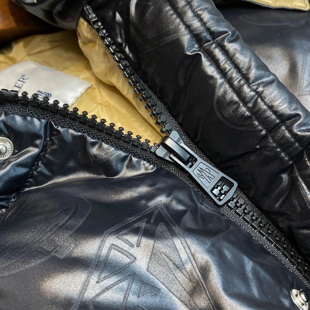 Bargain Moncler Down Jackets