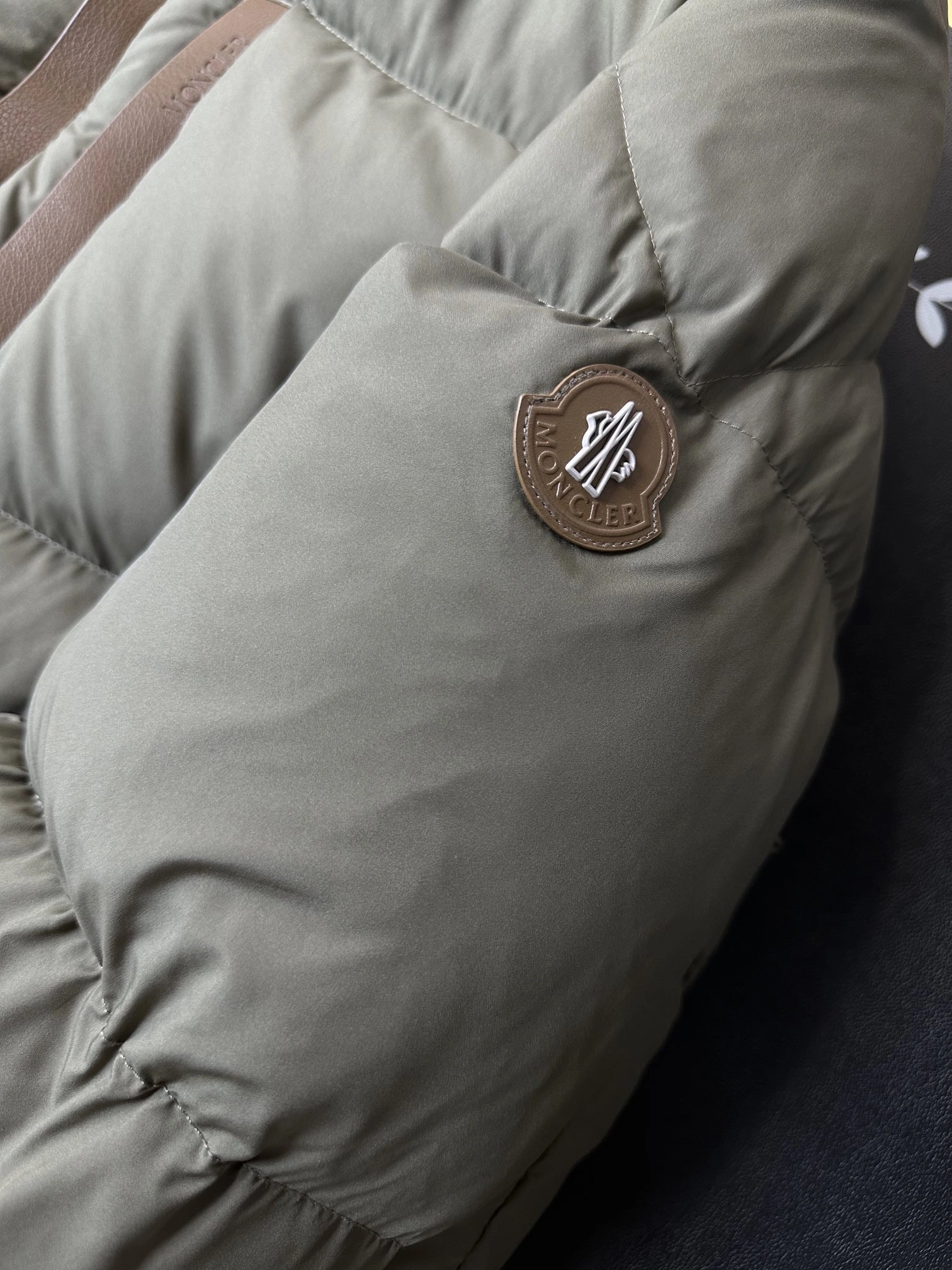 Cut-rate Moncler Down Jackets