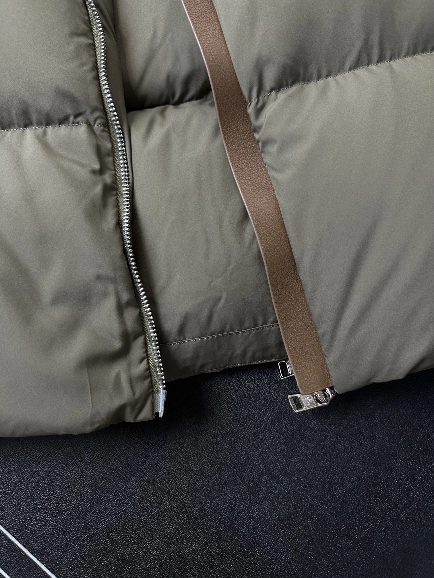 Cut-rate Moncler Down Jackets