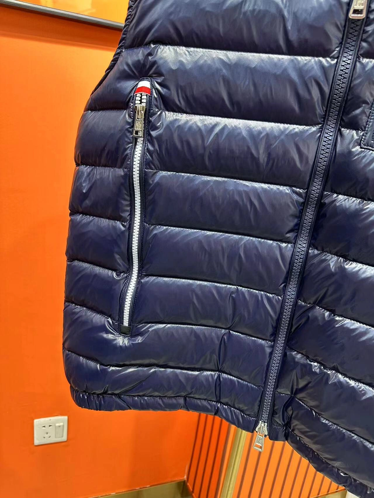 Bargain Moncler Down Jackets