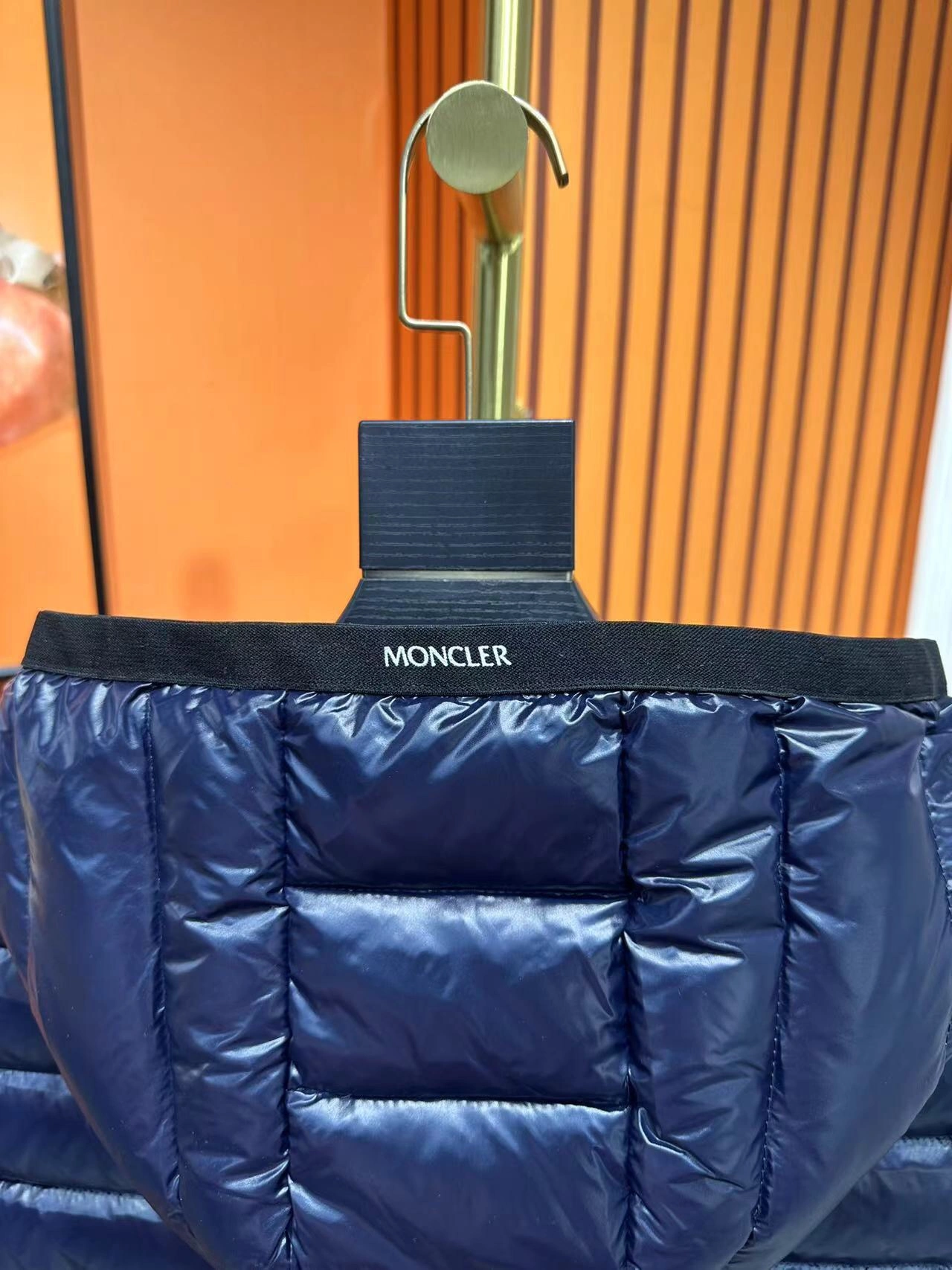 Bargain Moncler Down Jackets