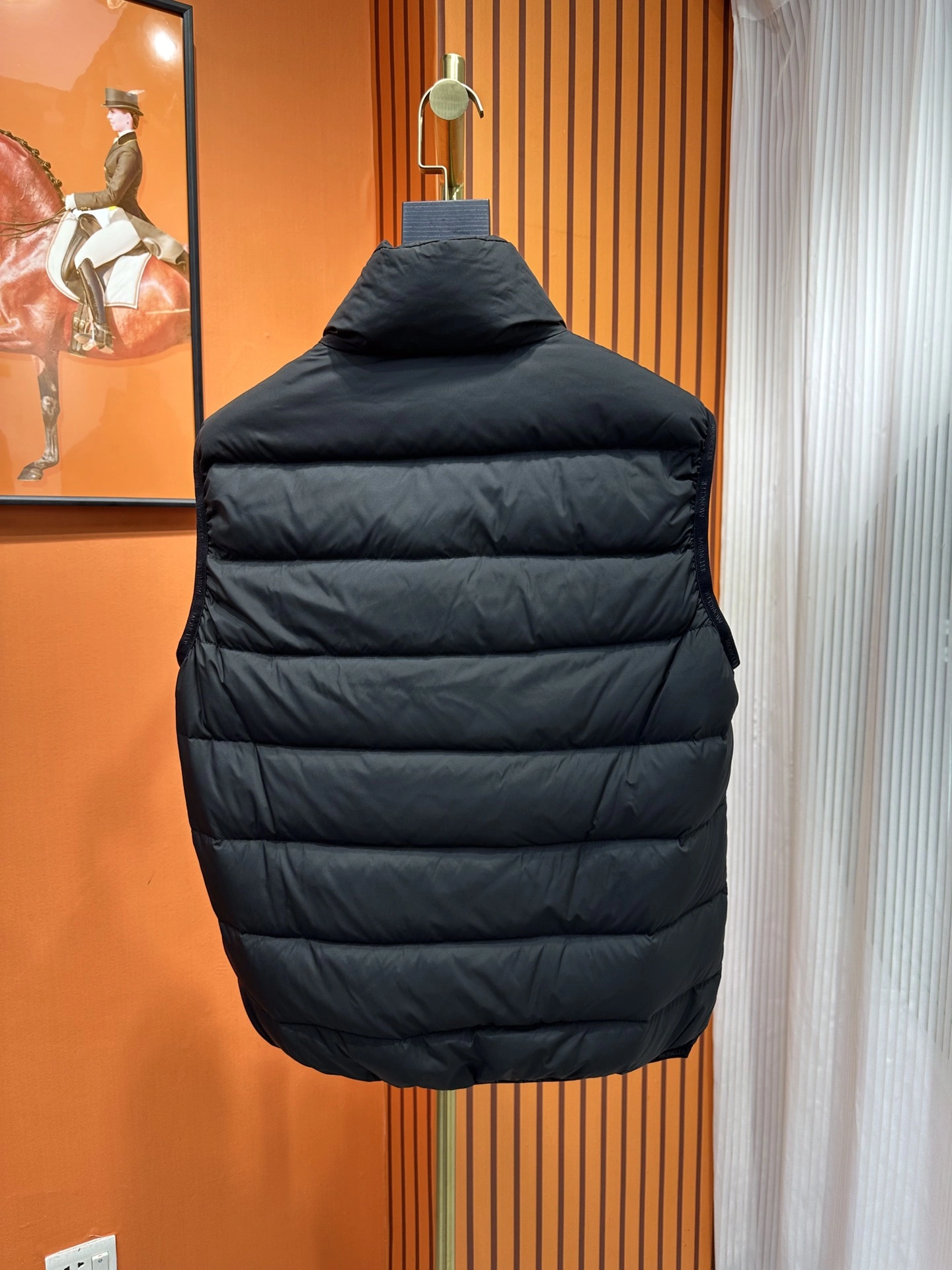Low-cost Moncler Down Jackets