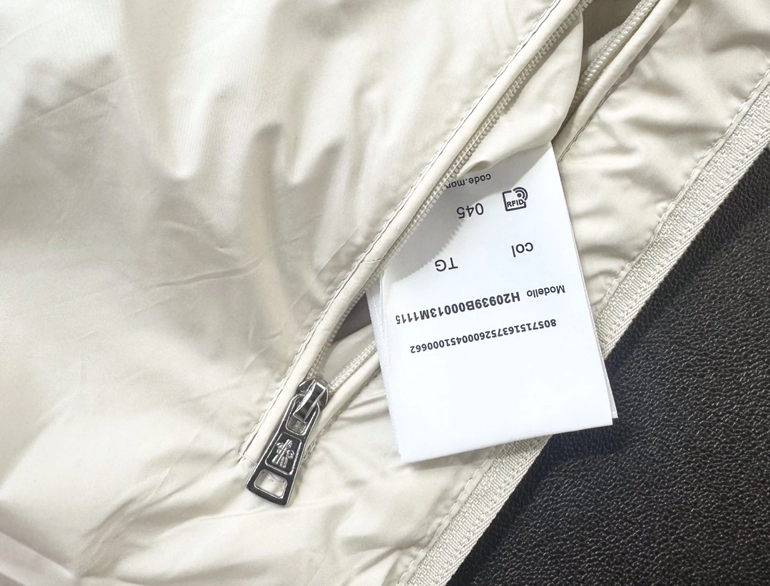 Top match Moncler Down Jackets