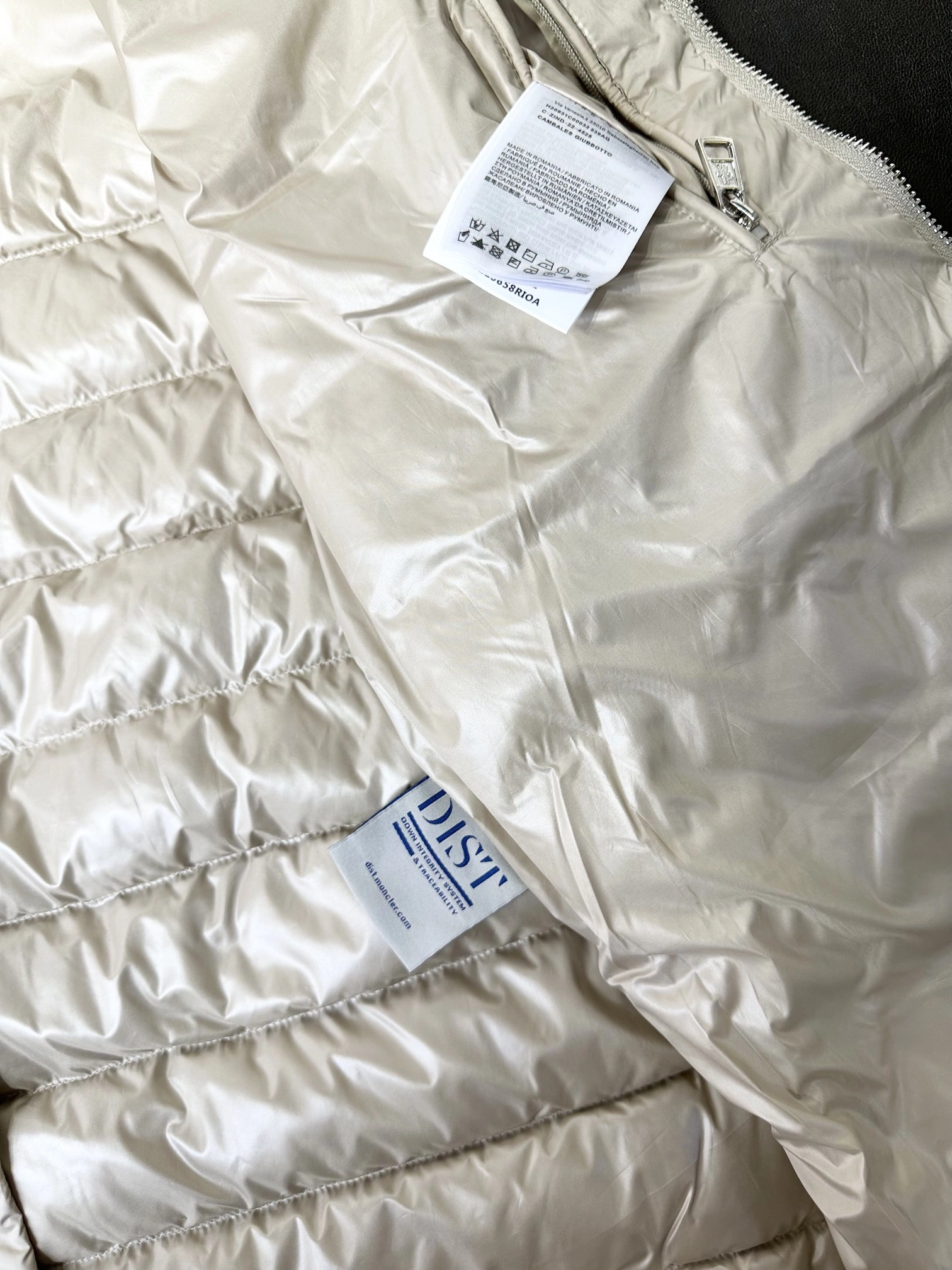 High fidelity Moncler Down Jackets