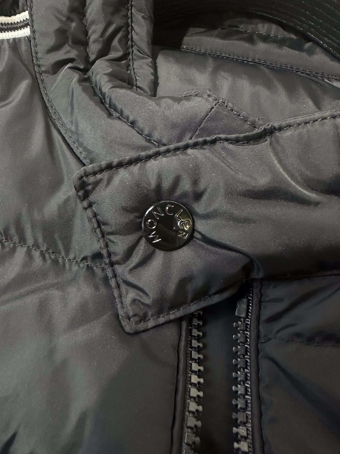 Factory-made Moncler Down Jackets