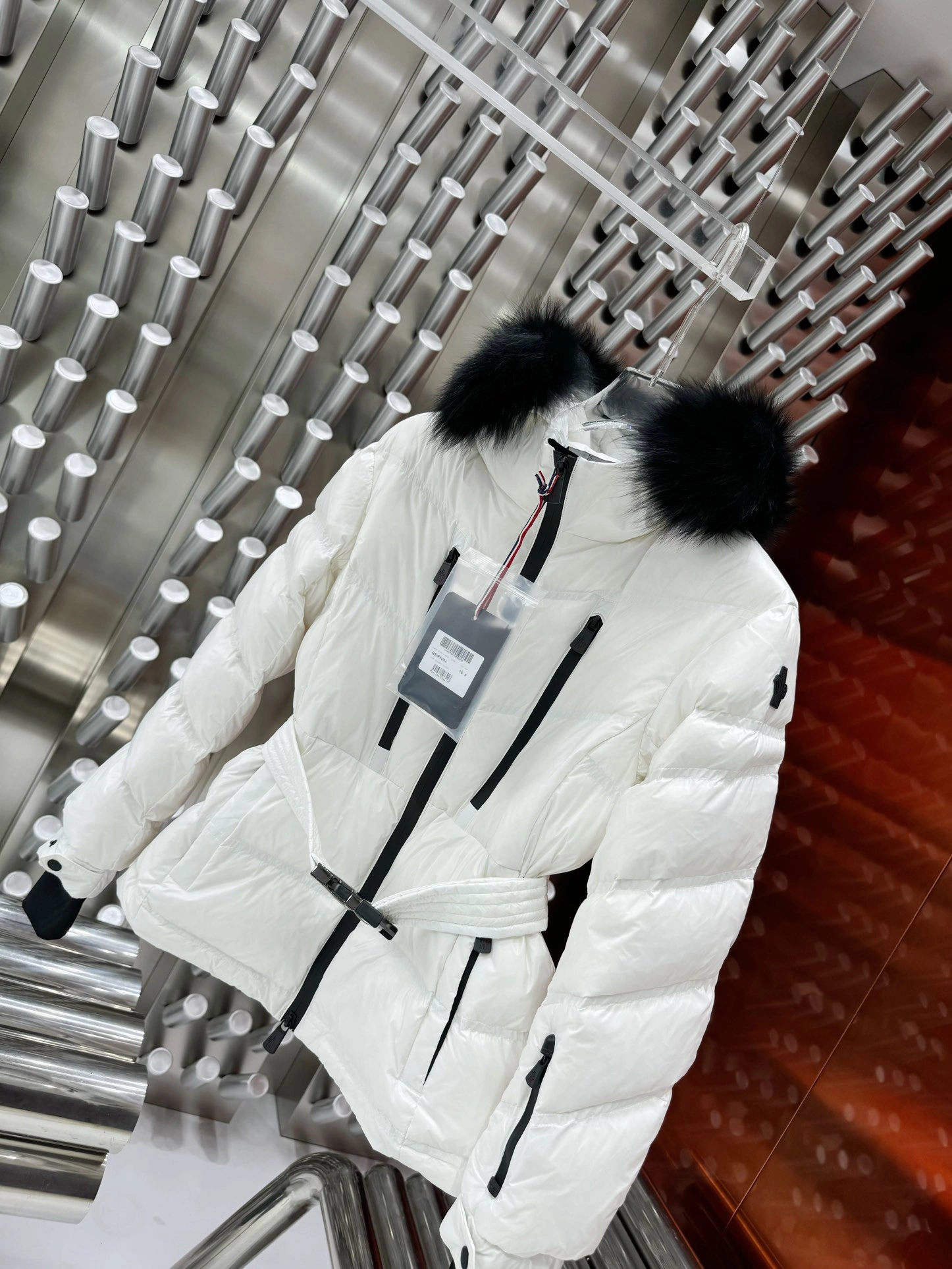 Bargain Moncler Down Jackets