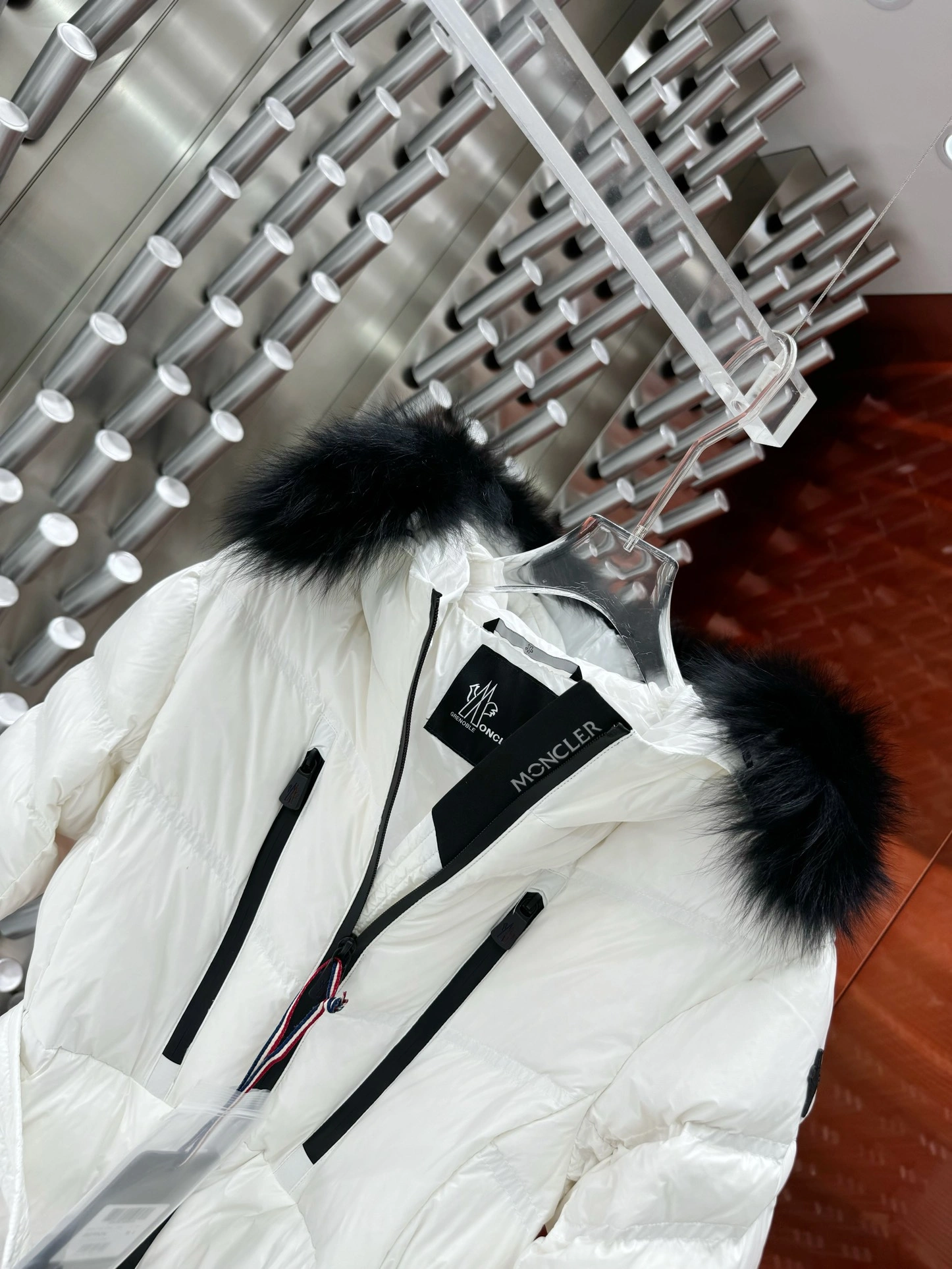 Bargain Moncler Down Jackets