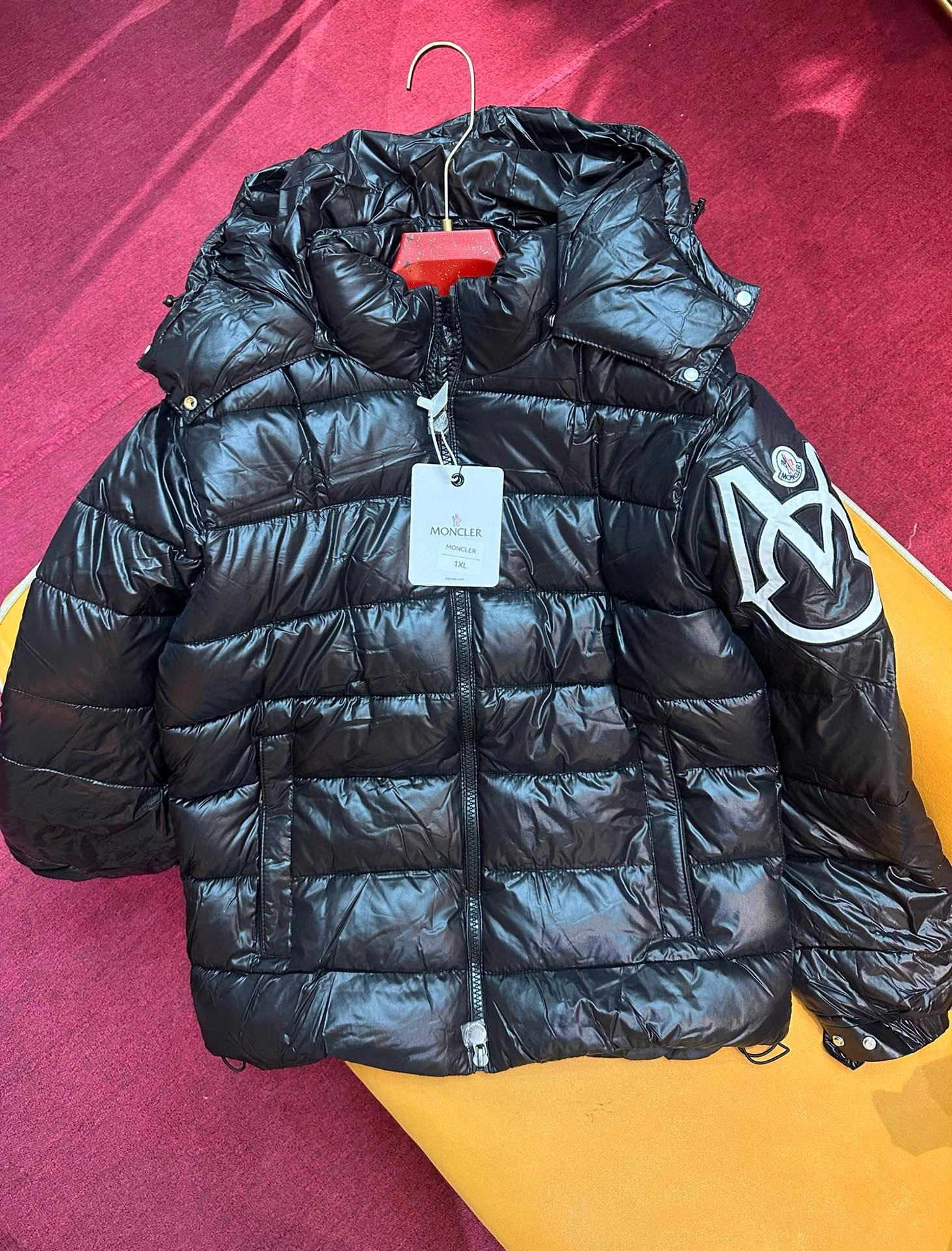 Official Moncler Down Jackets