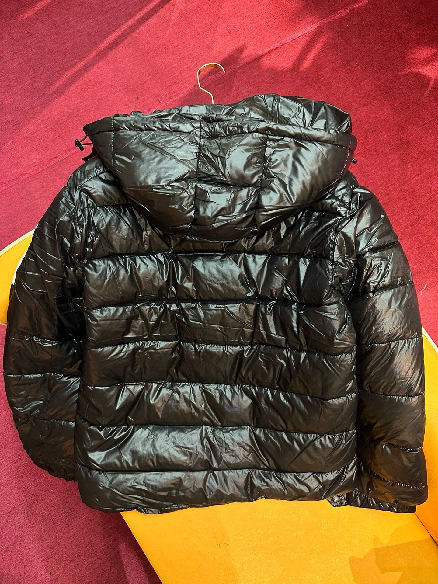 Official Moncler Down Jackets