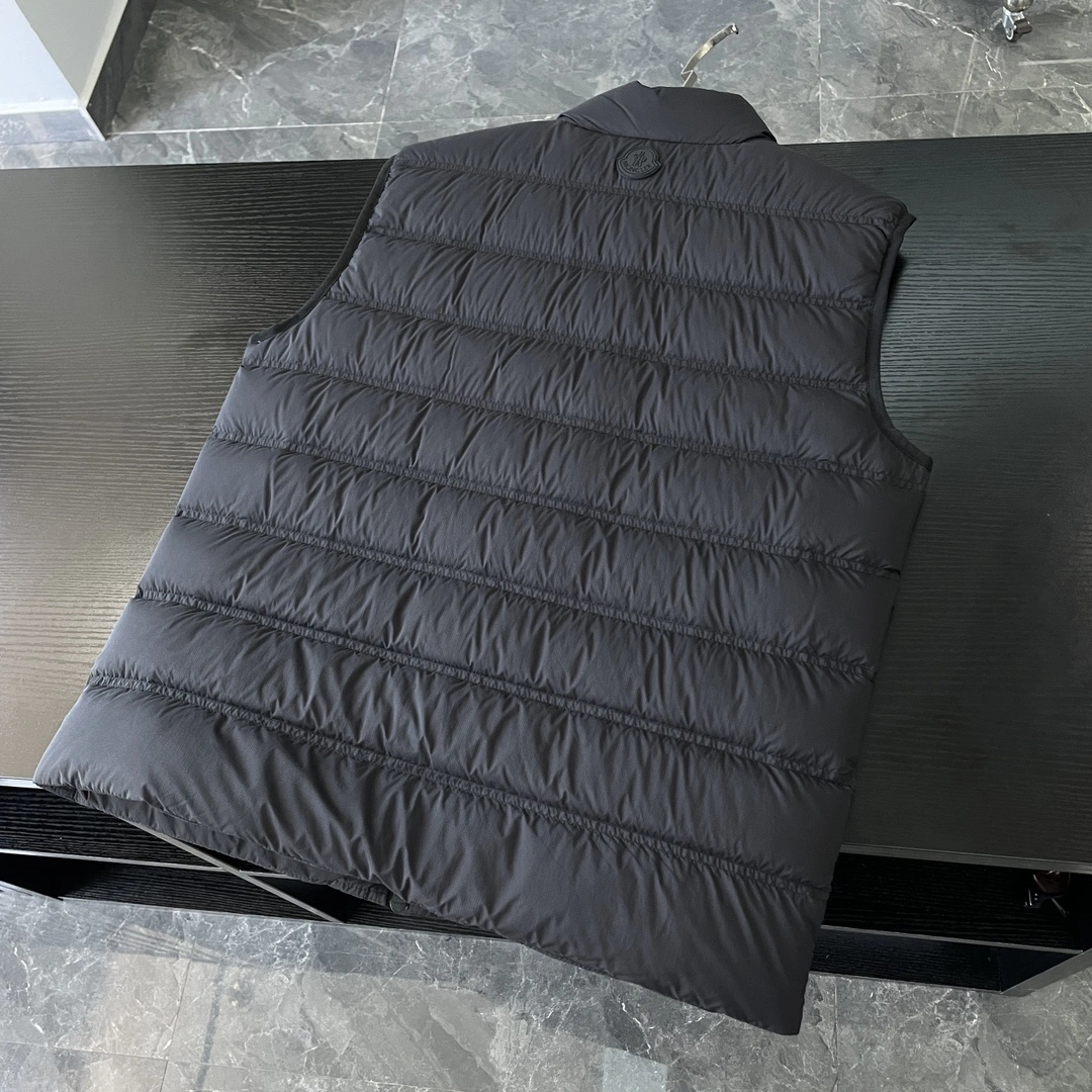 1:1 copy Moncler Down Jackets