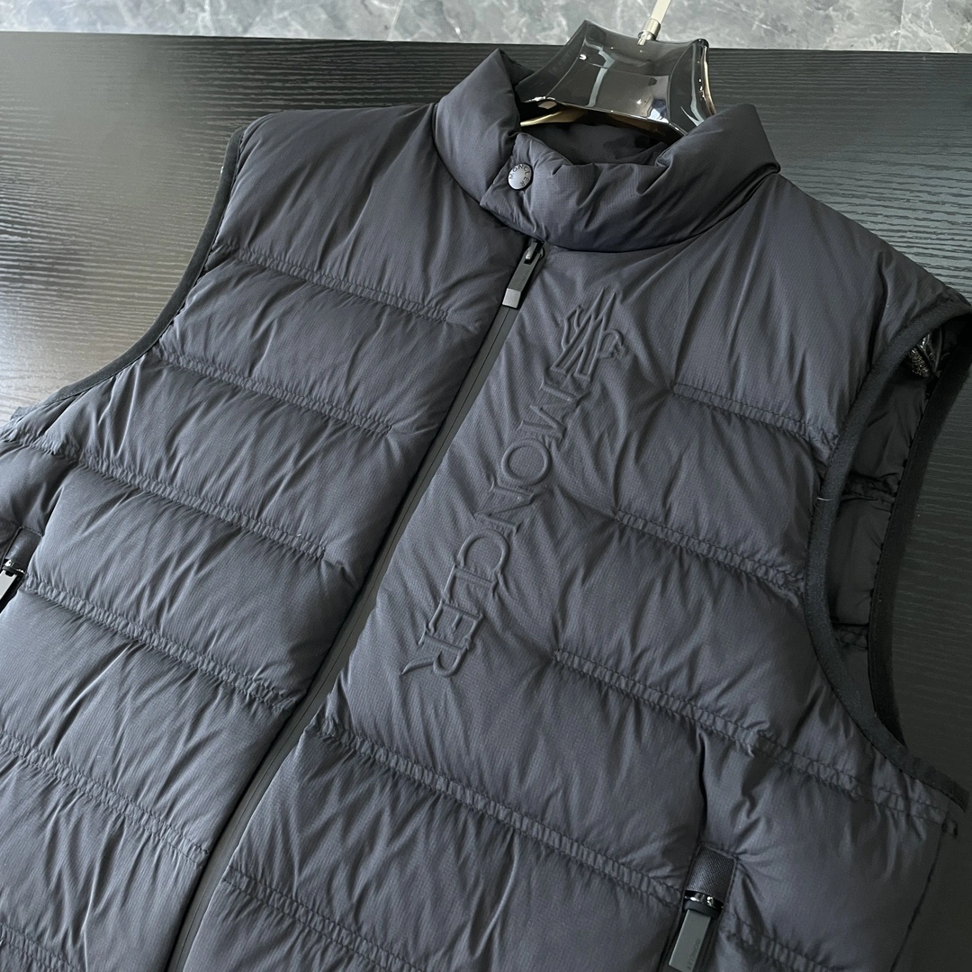 1:1 copy Moncler Down Jackets