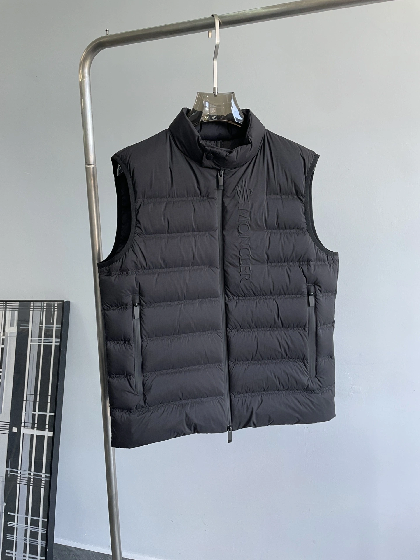 Inexpensive Moncler Down Jackets