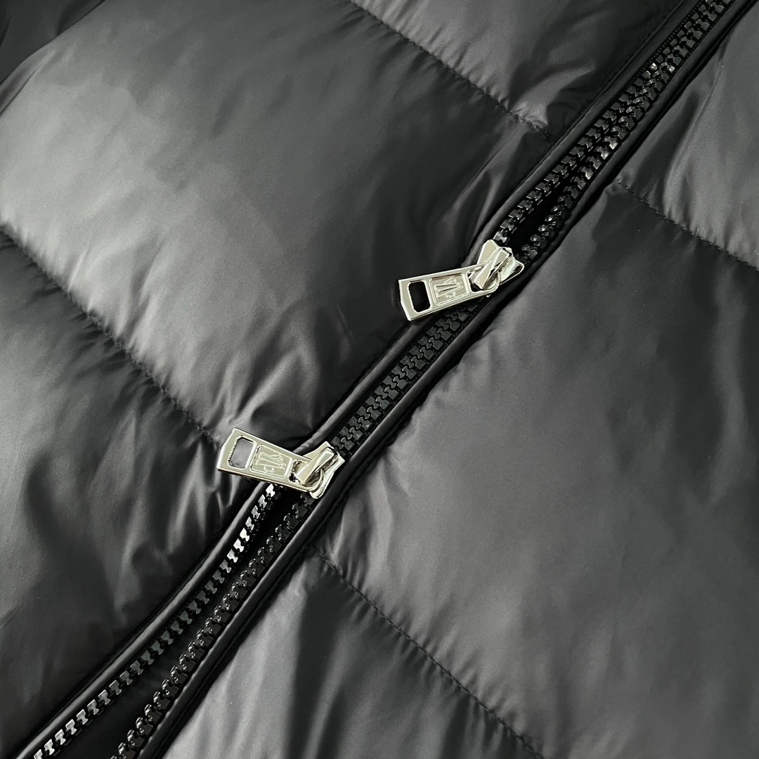 Official Moncler Down Jackets