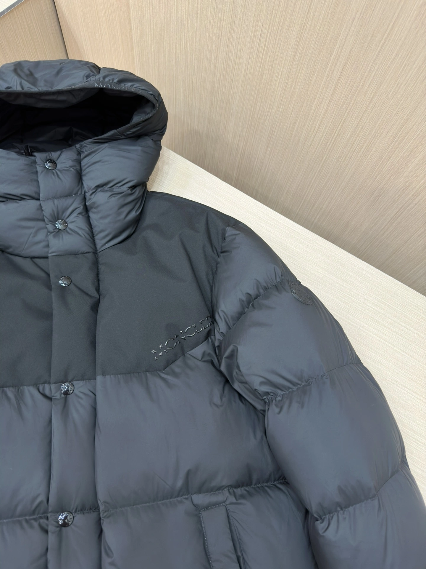 Top mirror Moncler Down Jackets