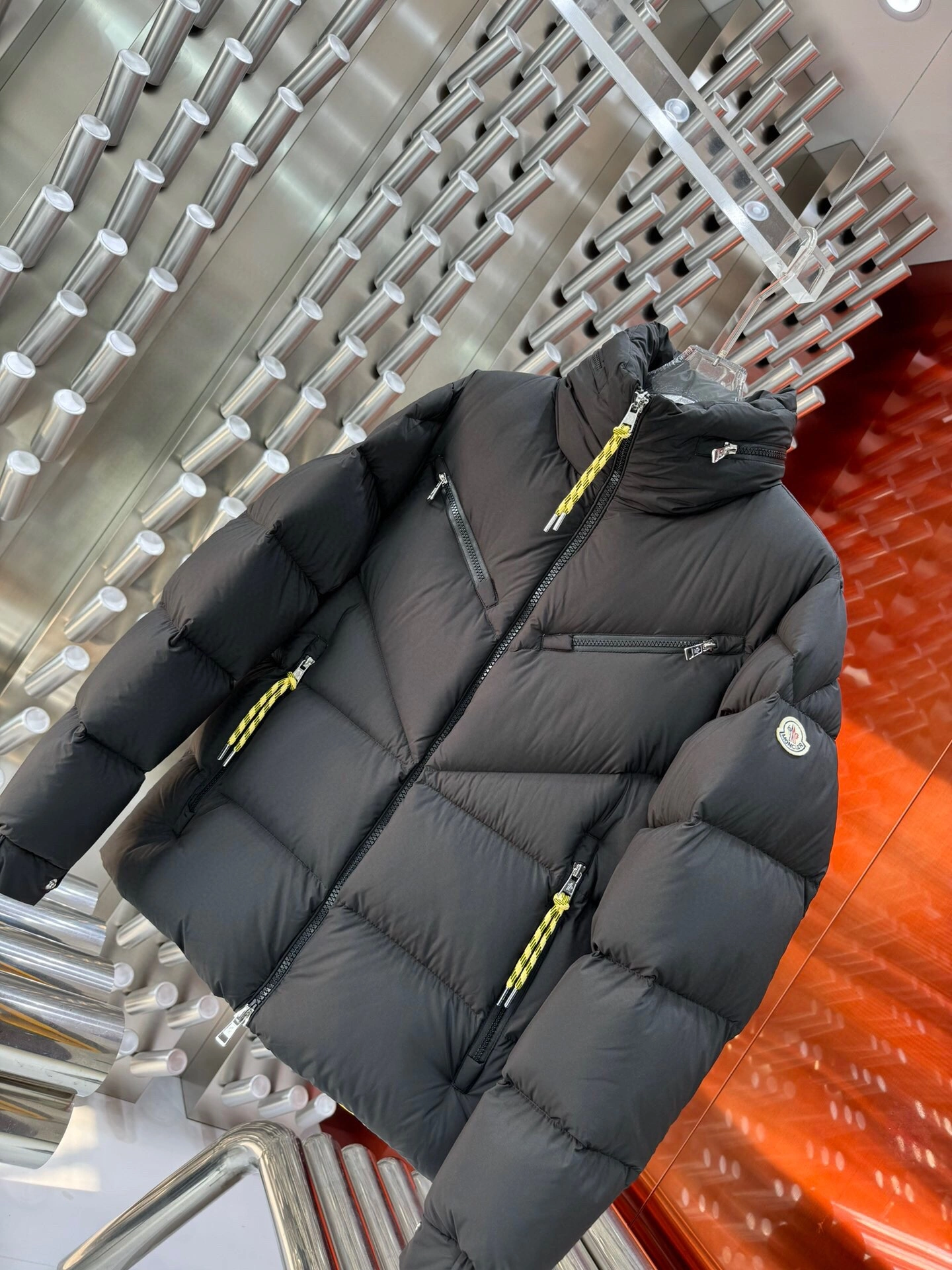 Cut-rate Moncler Down Jackets