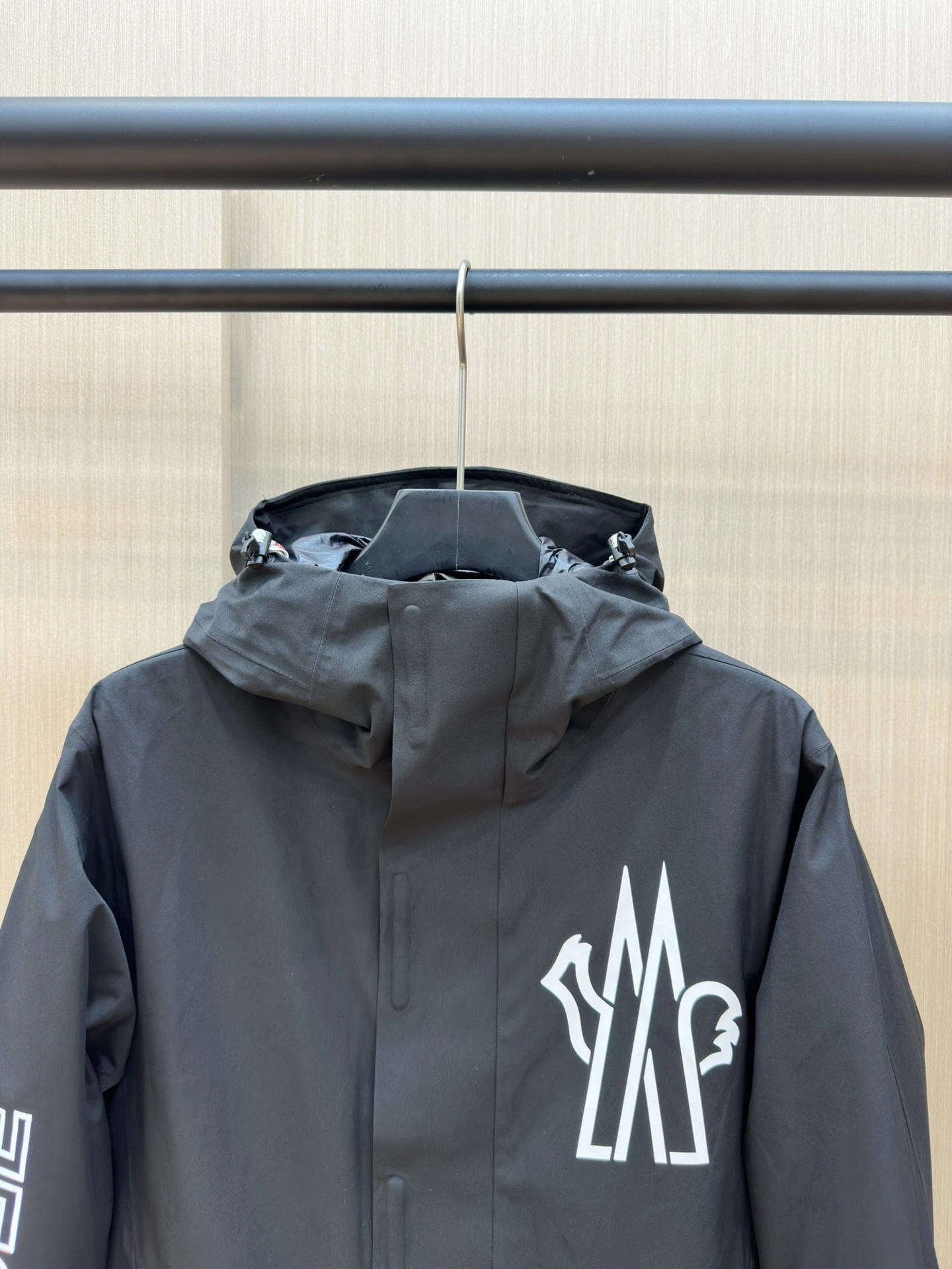 Exact replica Moncler Down Jackets