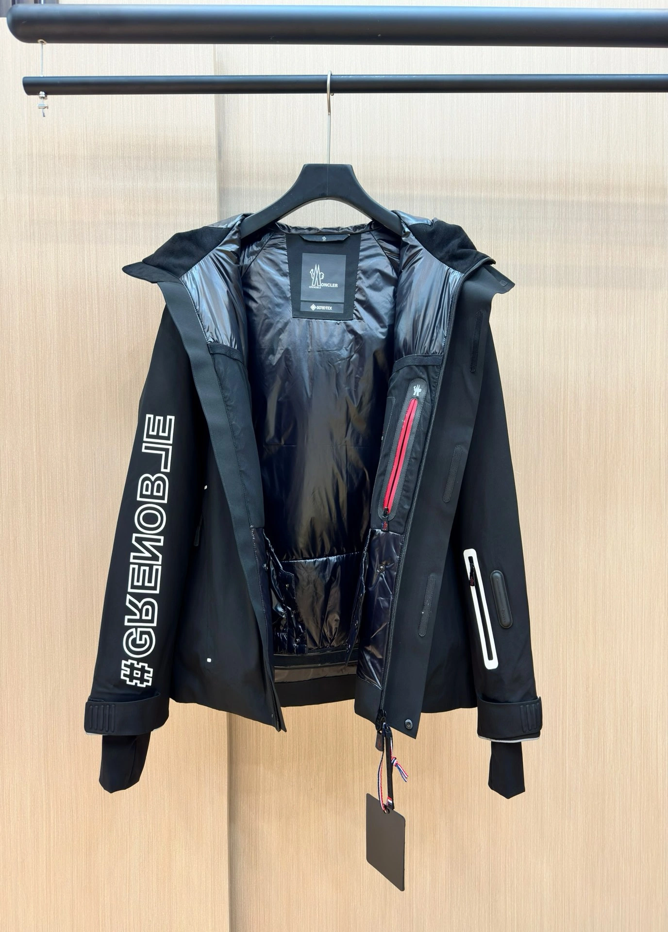 Exact replica Moncler Down Jackets