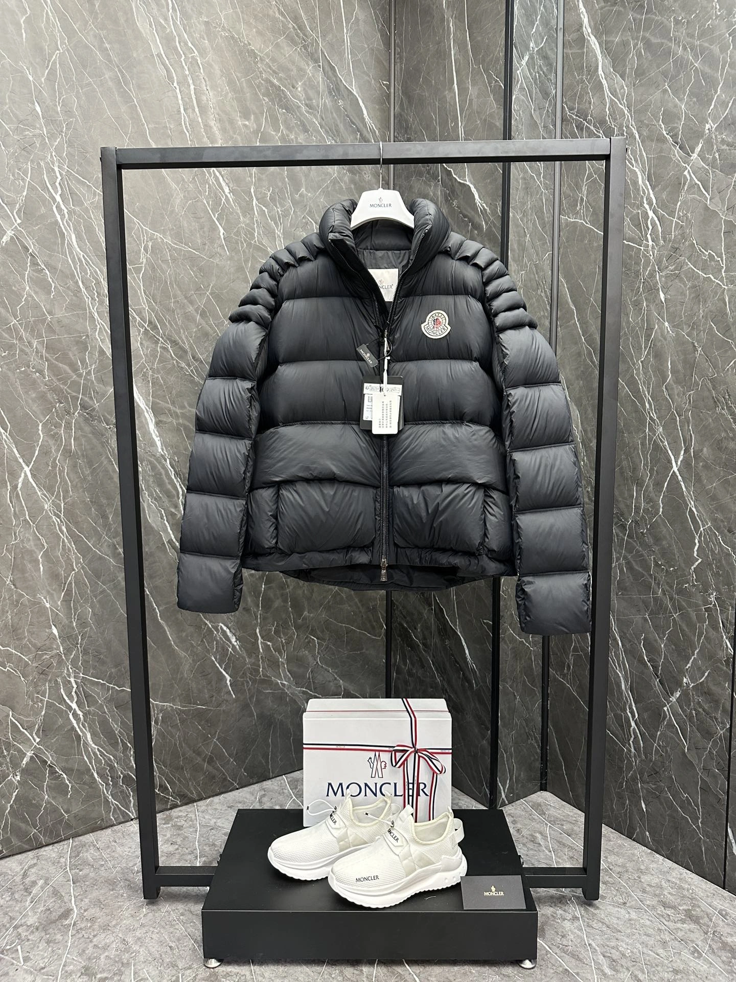 Cut-rate Moncler Down Jackets