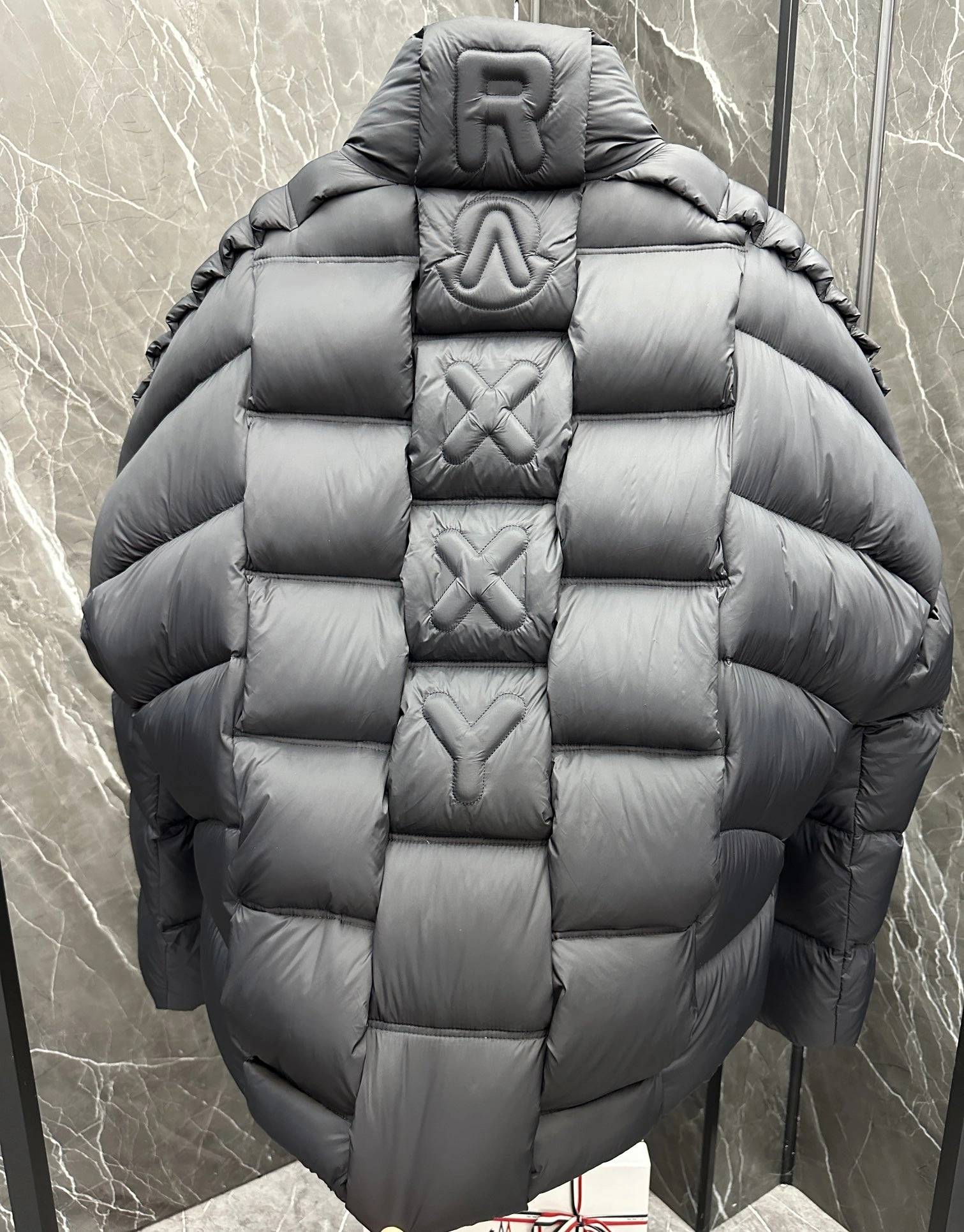Cut-rate Moncler Down Jackets