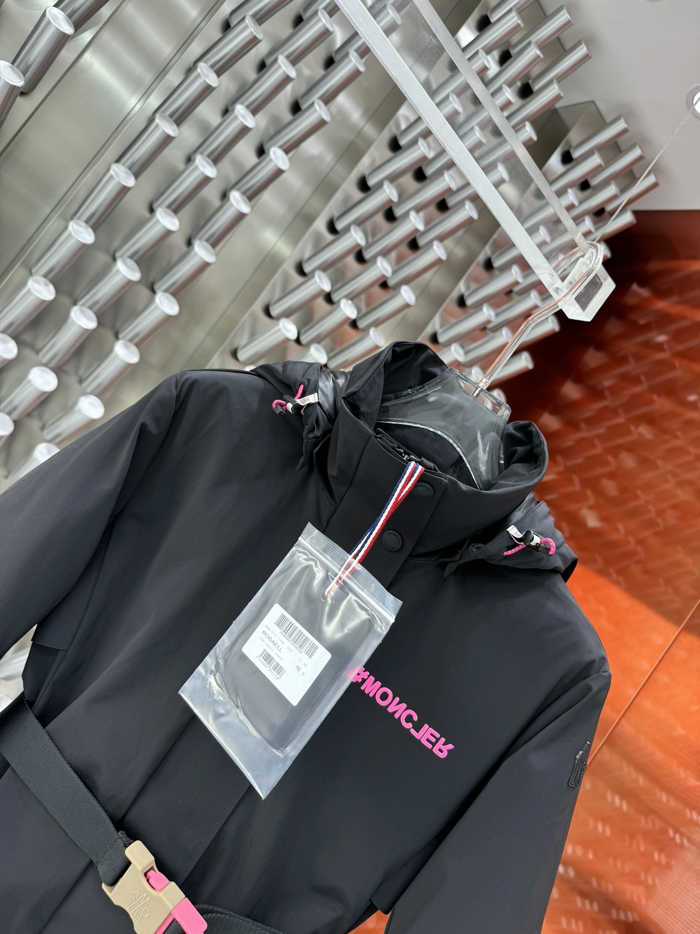 Top mirror Moncler Down Jackets