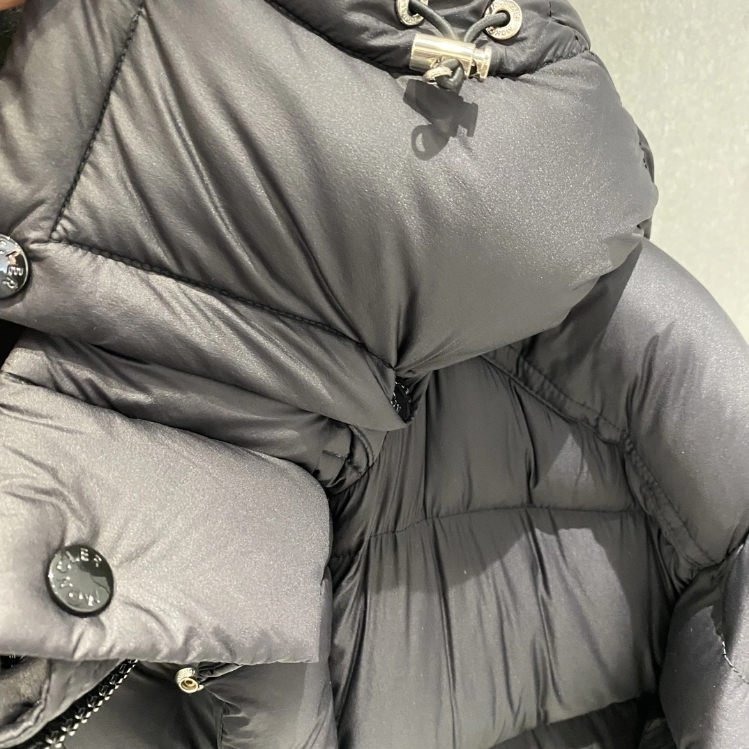 Precise copy Moncler Down Jackets
