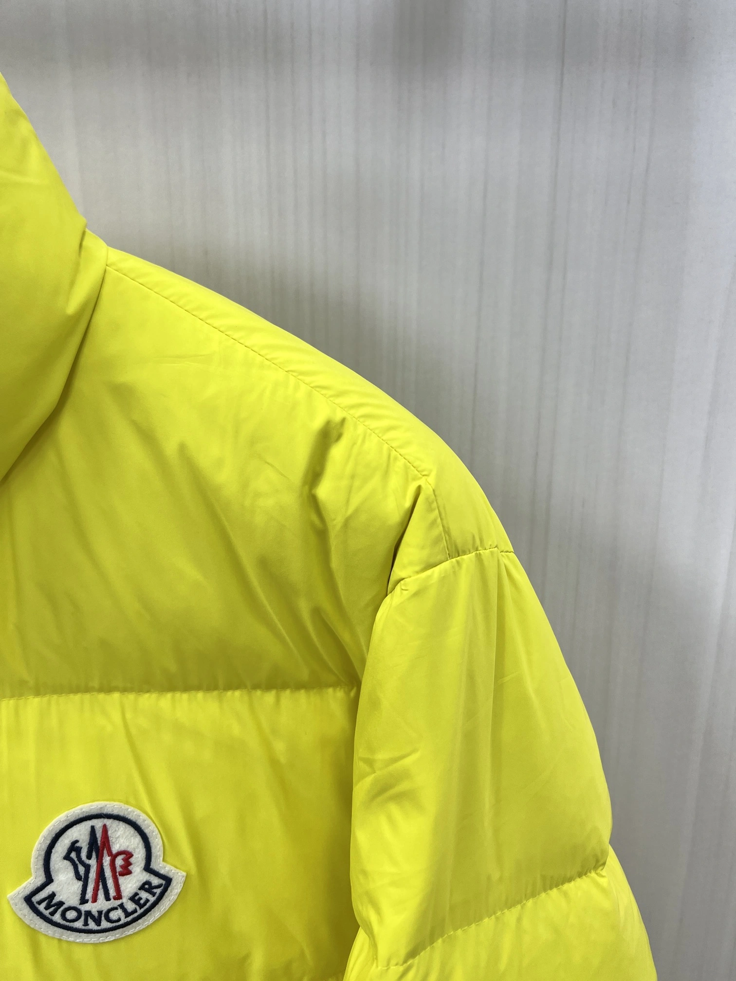 1:1 copy Moncler Down Jackets