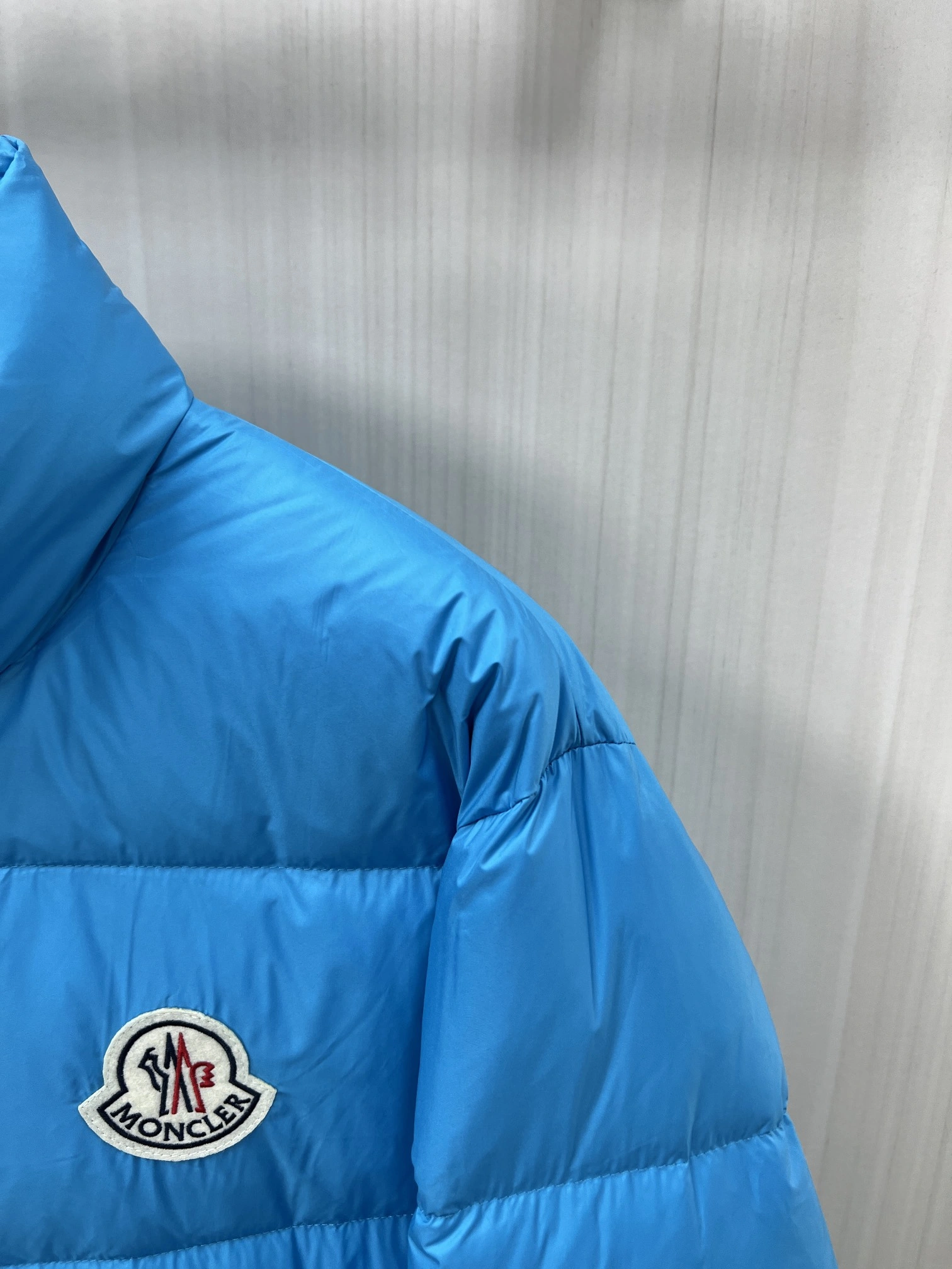 Accurate model Moncler Down Jackets