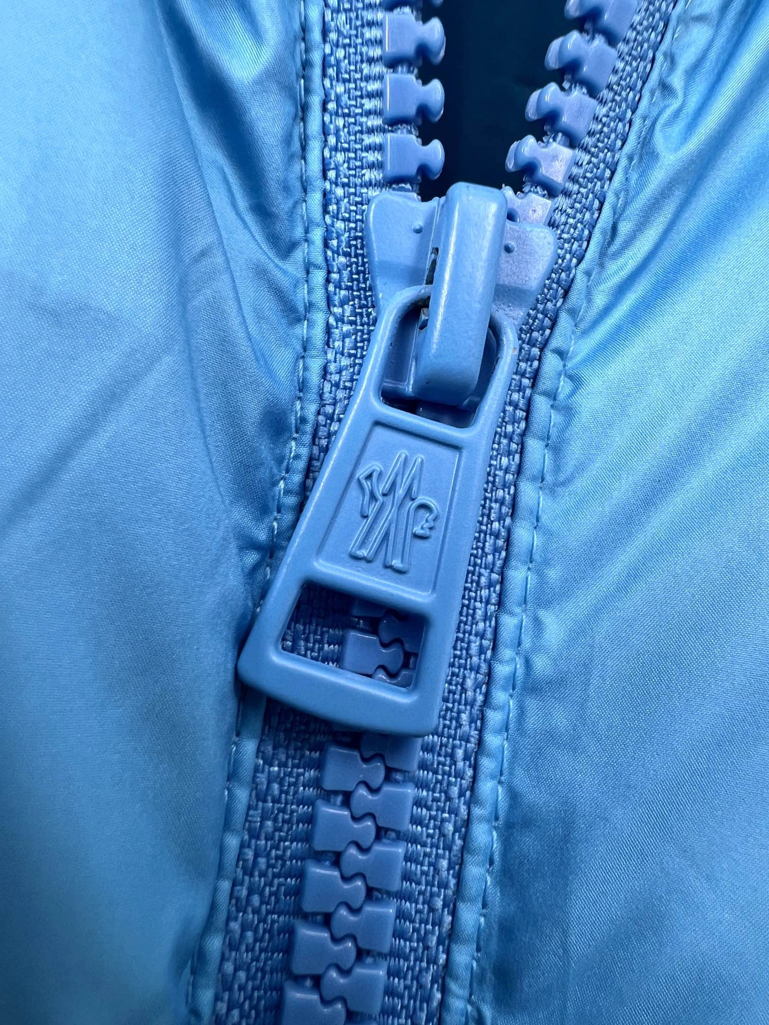 Accurate model Moncler Down Jackets