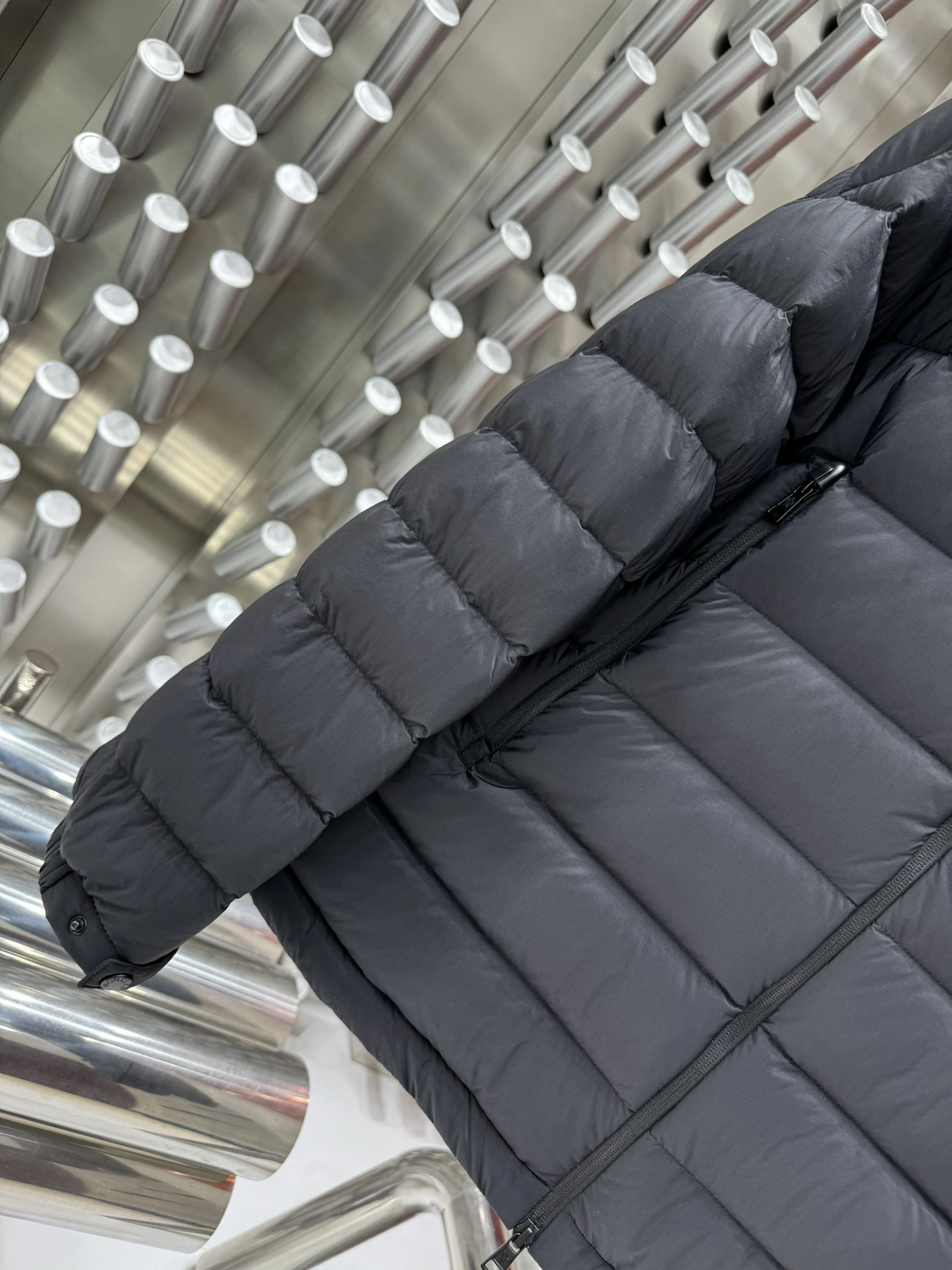 Inexpensive Moncler Down Jackets