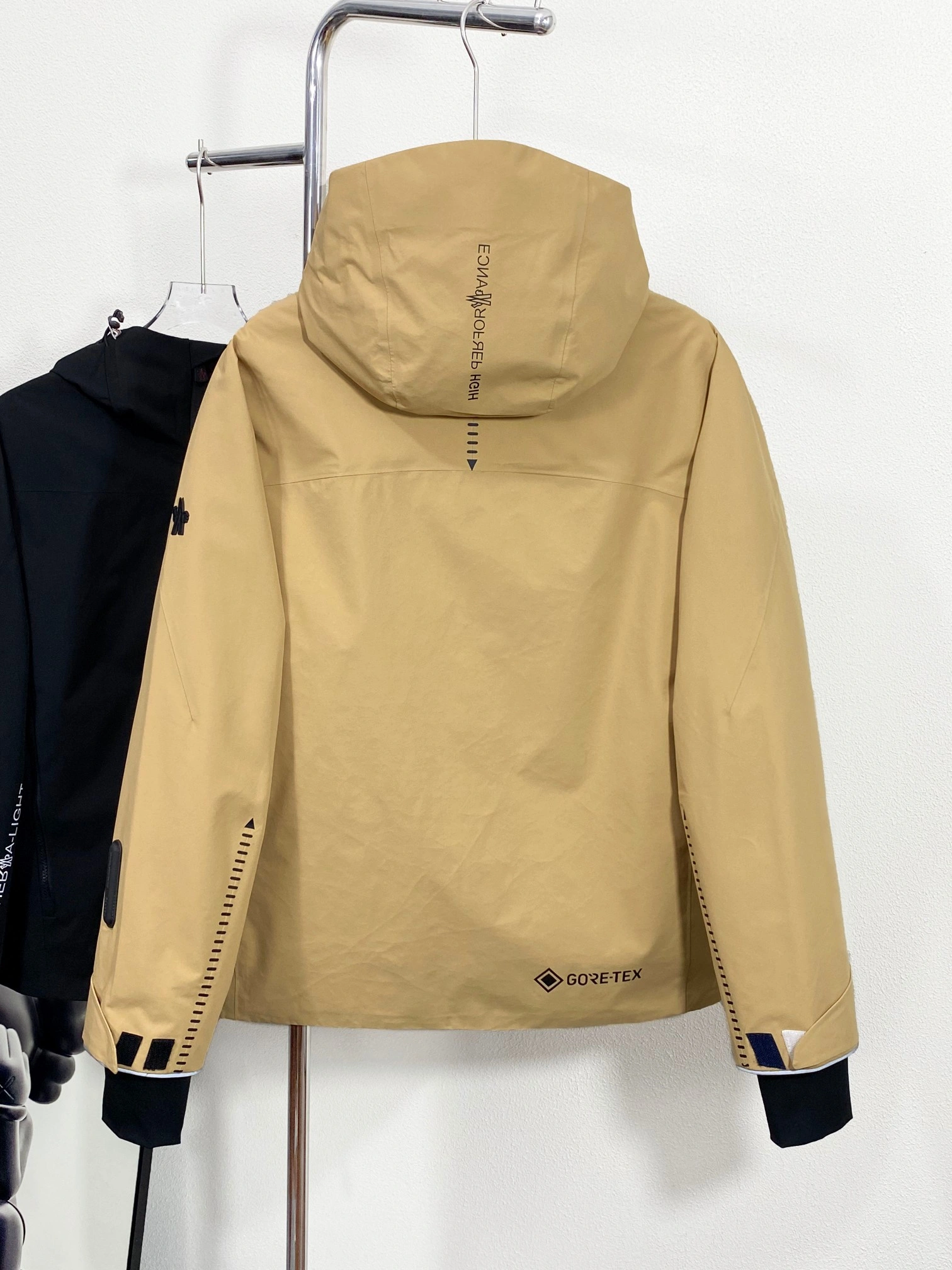 1:1 copy Moncler Down Jackets