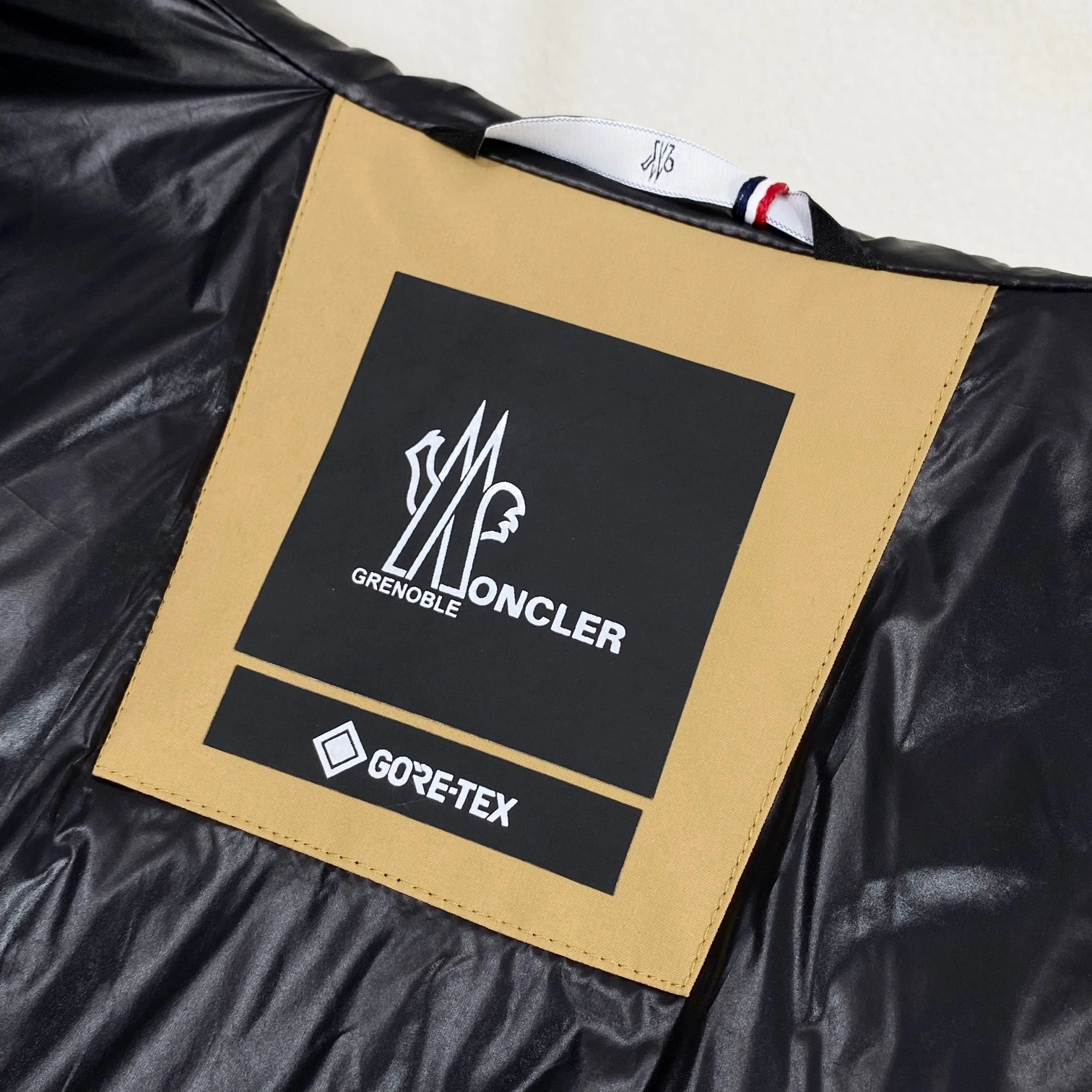 1:1 copy Moncler Down Jackets