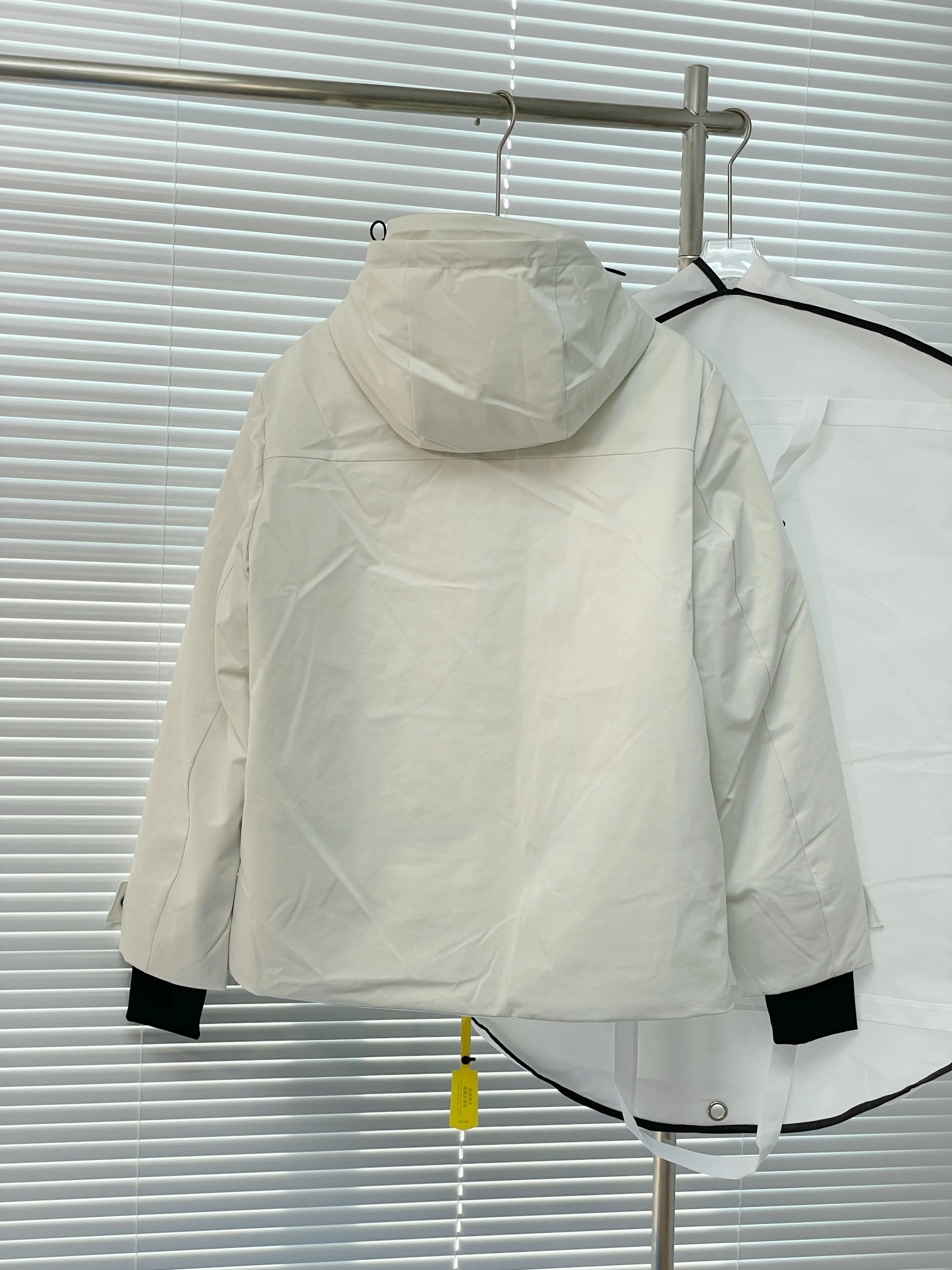 Cut-rate Moncler Down Jackets