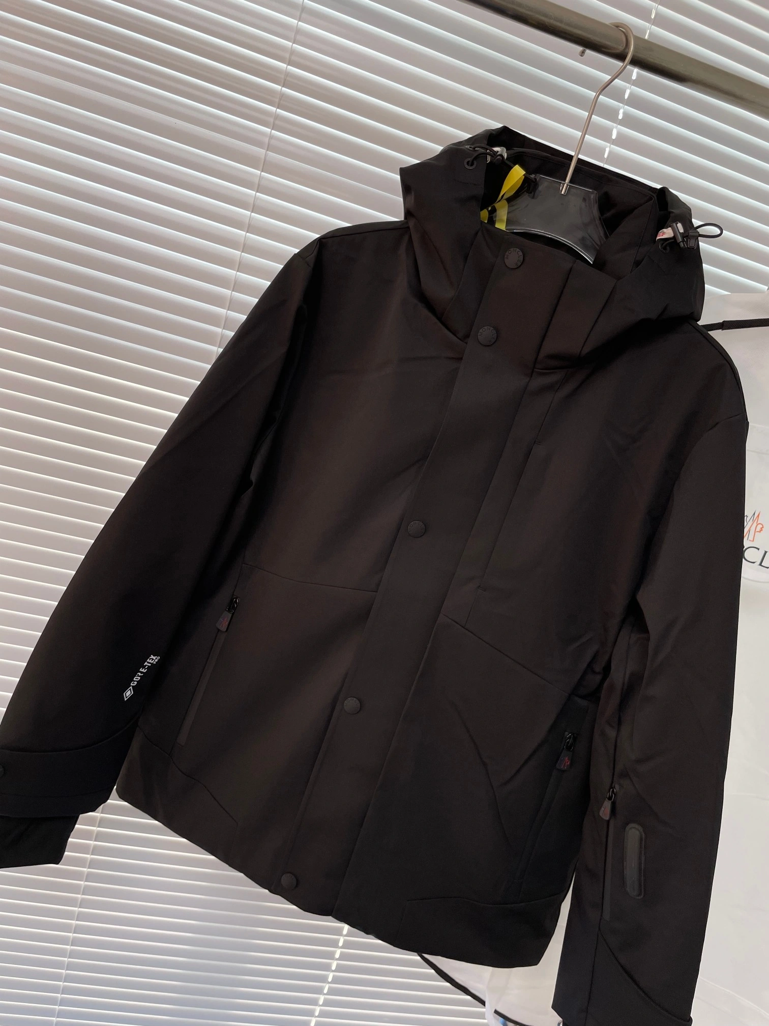 OEM Moncler Down Jackets