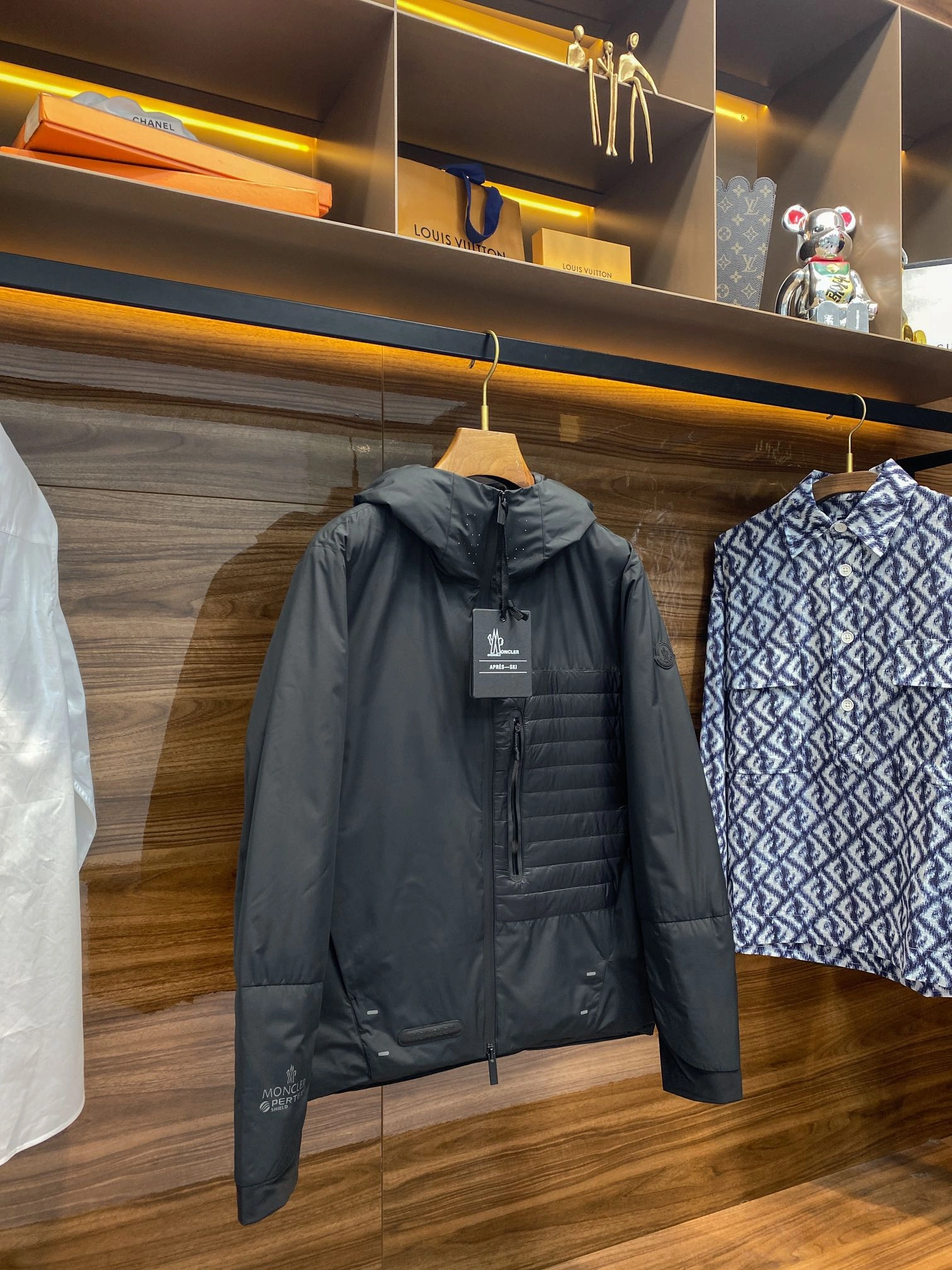 Bargain Moncler Down Jackets