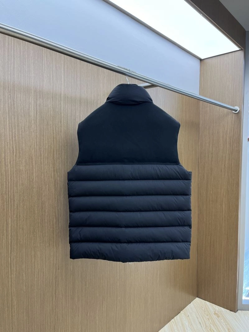 Inexpensive Moncler Down Jackets
