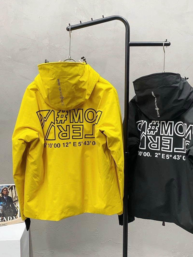 Accurate model Moncler Down Jackets